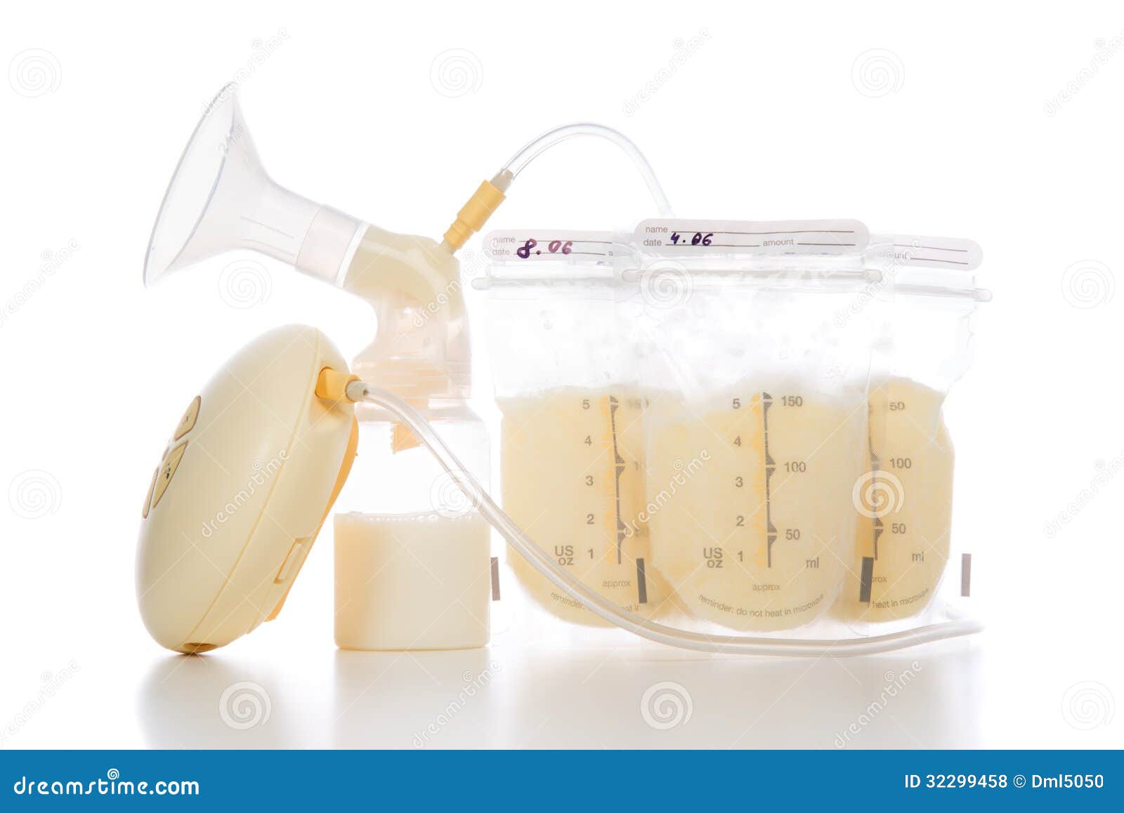 Borstpomp En Zakken Bevroren Moedermelk Stock Foto - Image of kind ...