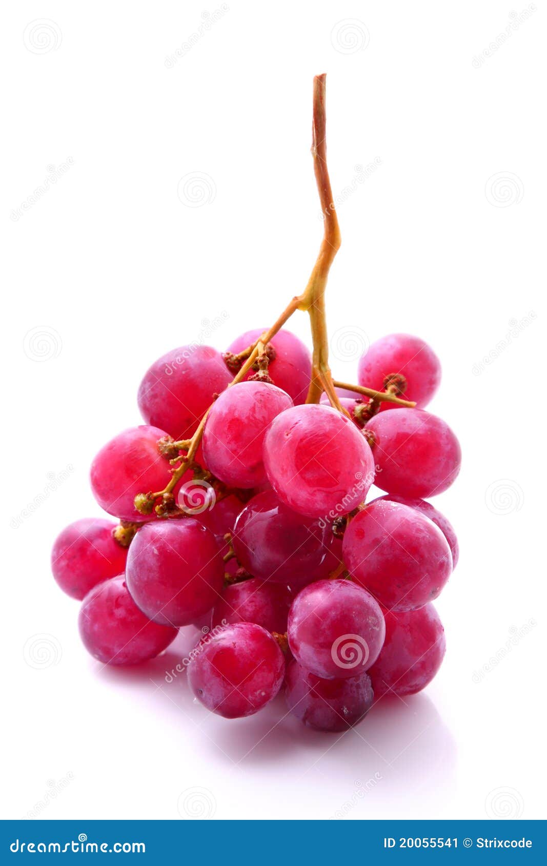 Bos Van Rode Druiven Die Op Wit Worden Geïsoleerd Stock Afbeelding ...