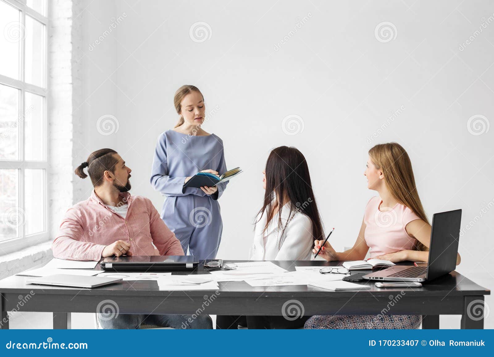 Boss Distributes Tasks on Time. the Concept of Entrepreneurs, Success ...