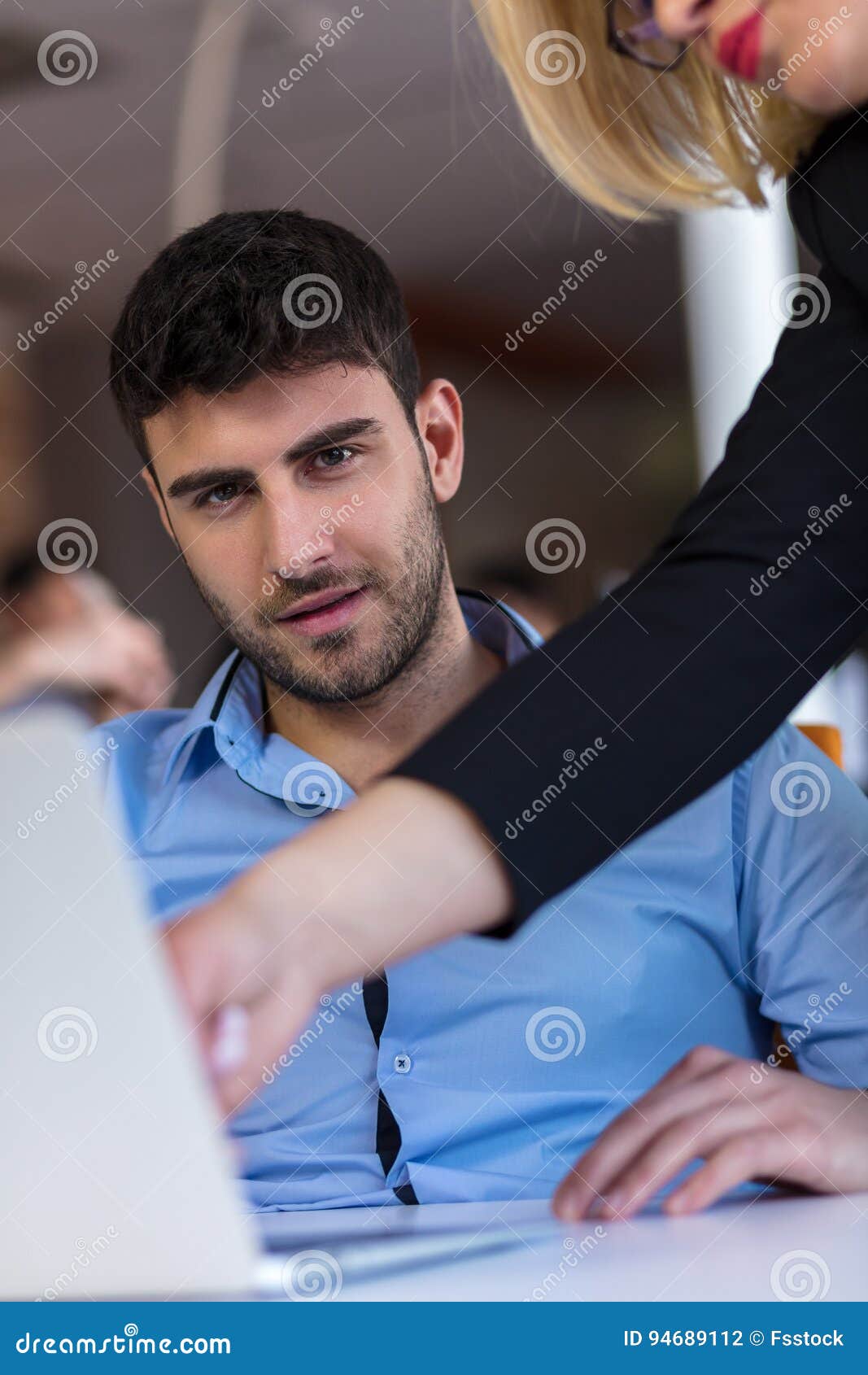 Boss Scolding a Shameful Employee at Work in an Office Stock Photo ...