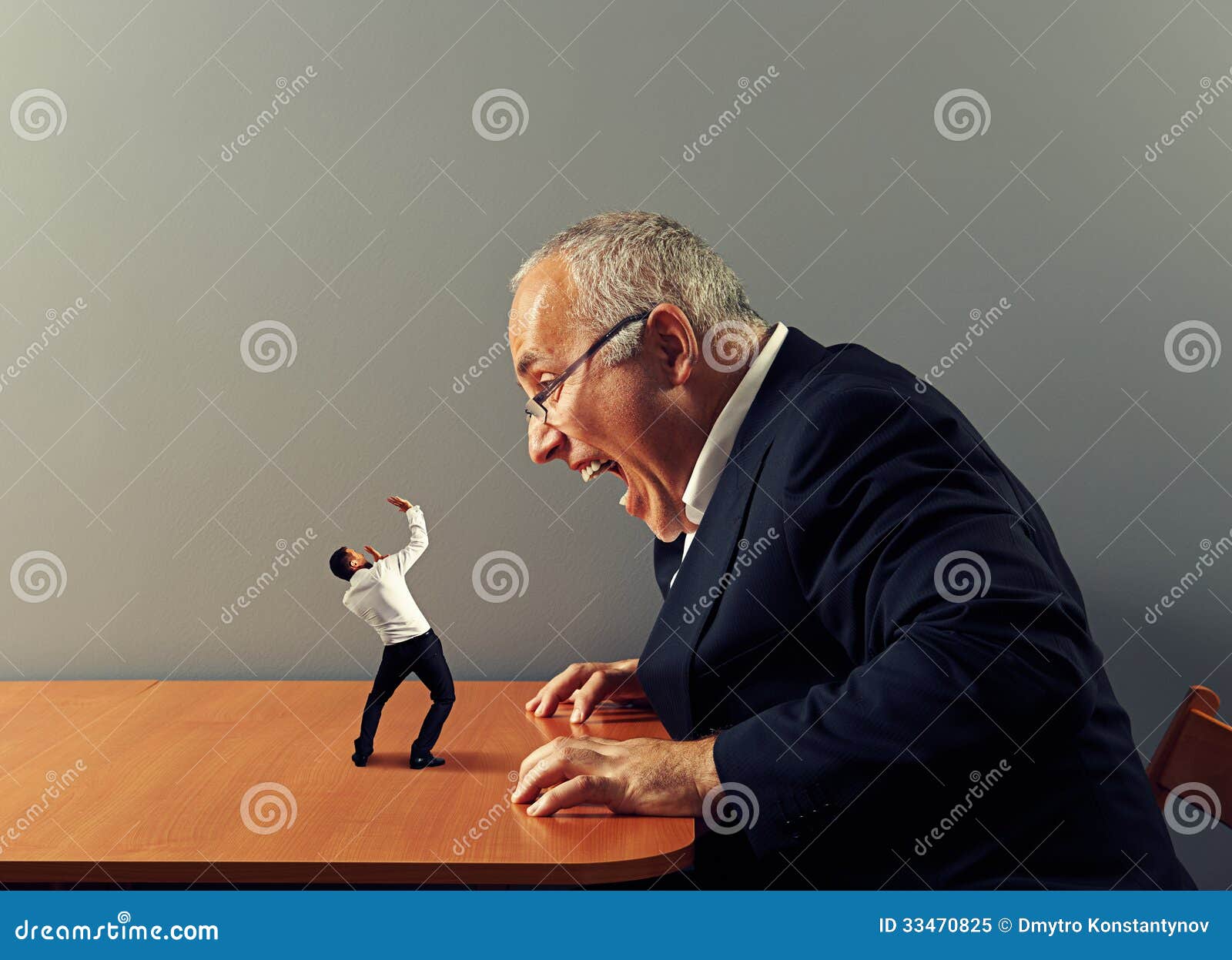 Boss is Screaming at Bad Worker Stock Image - Image of concept, quarrel ...