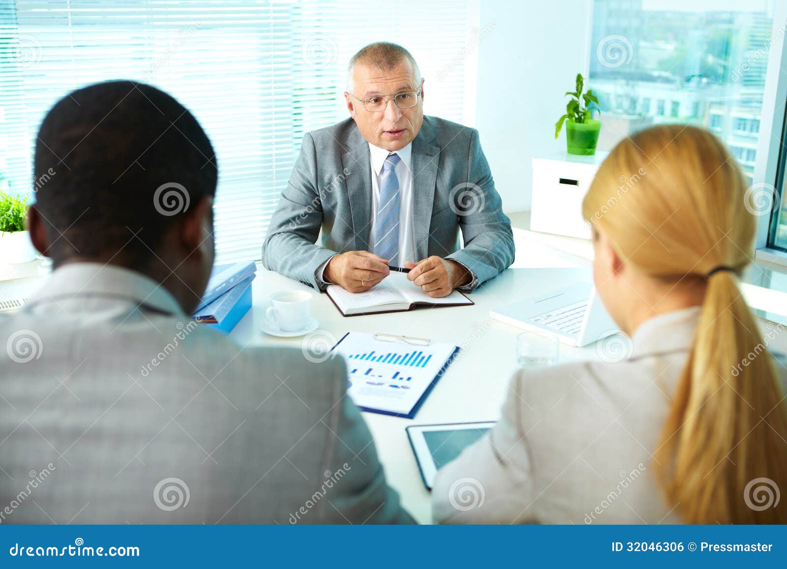 Boss talking stock photo. Image of discussing, consulting - 32046306