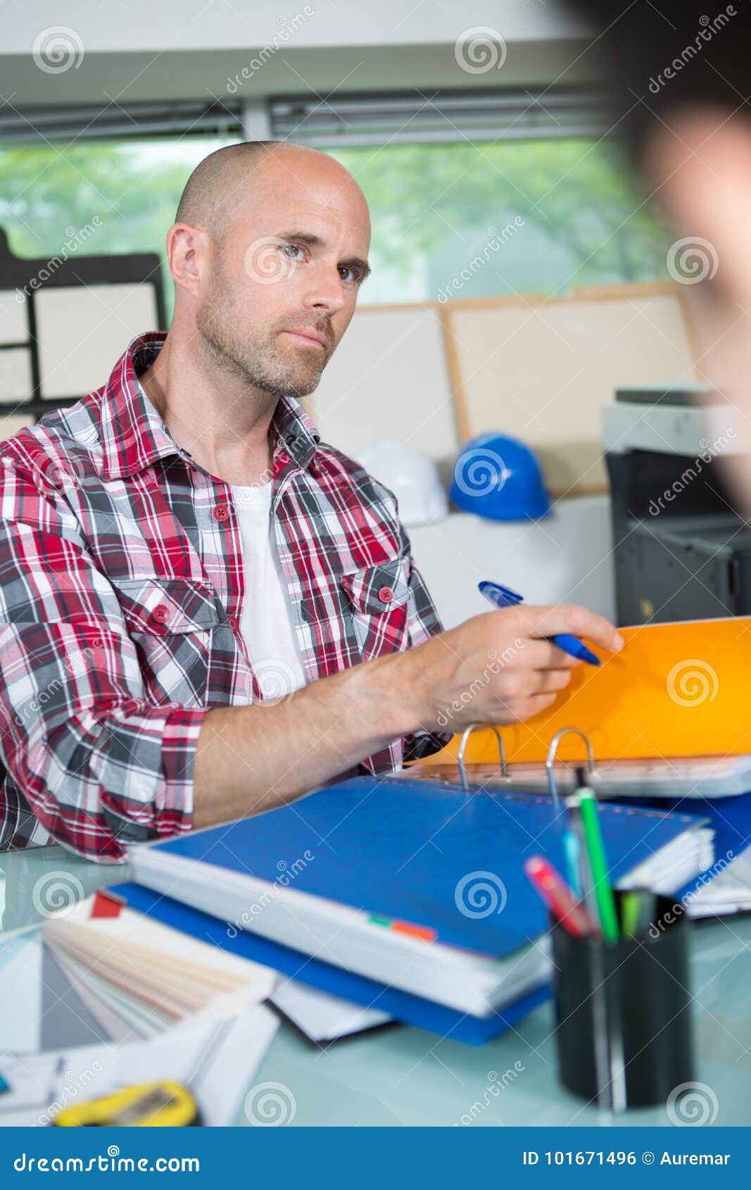 Boss Writing Note in Office Stock Photo - Image of papers, professional ...