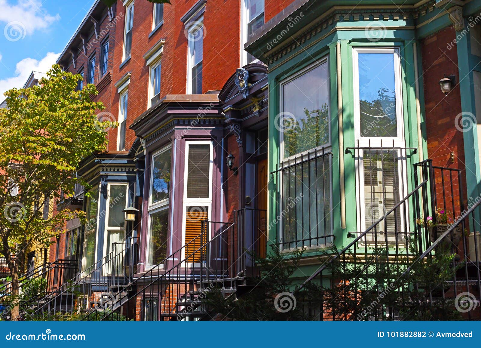 Bostads- Radhus I USA-huvudstad Arkivfoto - Bild av ytter, utarbetadt ...