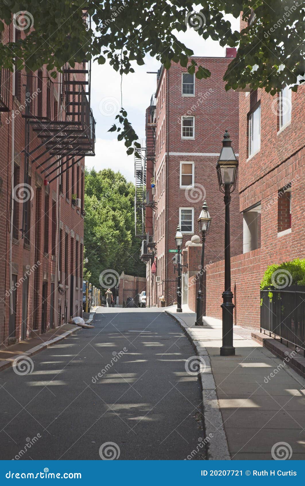 Boston Alley Way stock image. Image of lines, fencing - 20207721