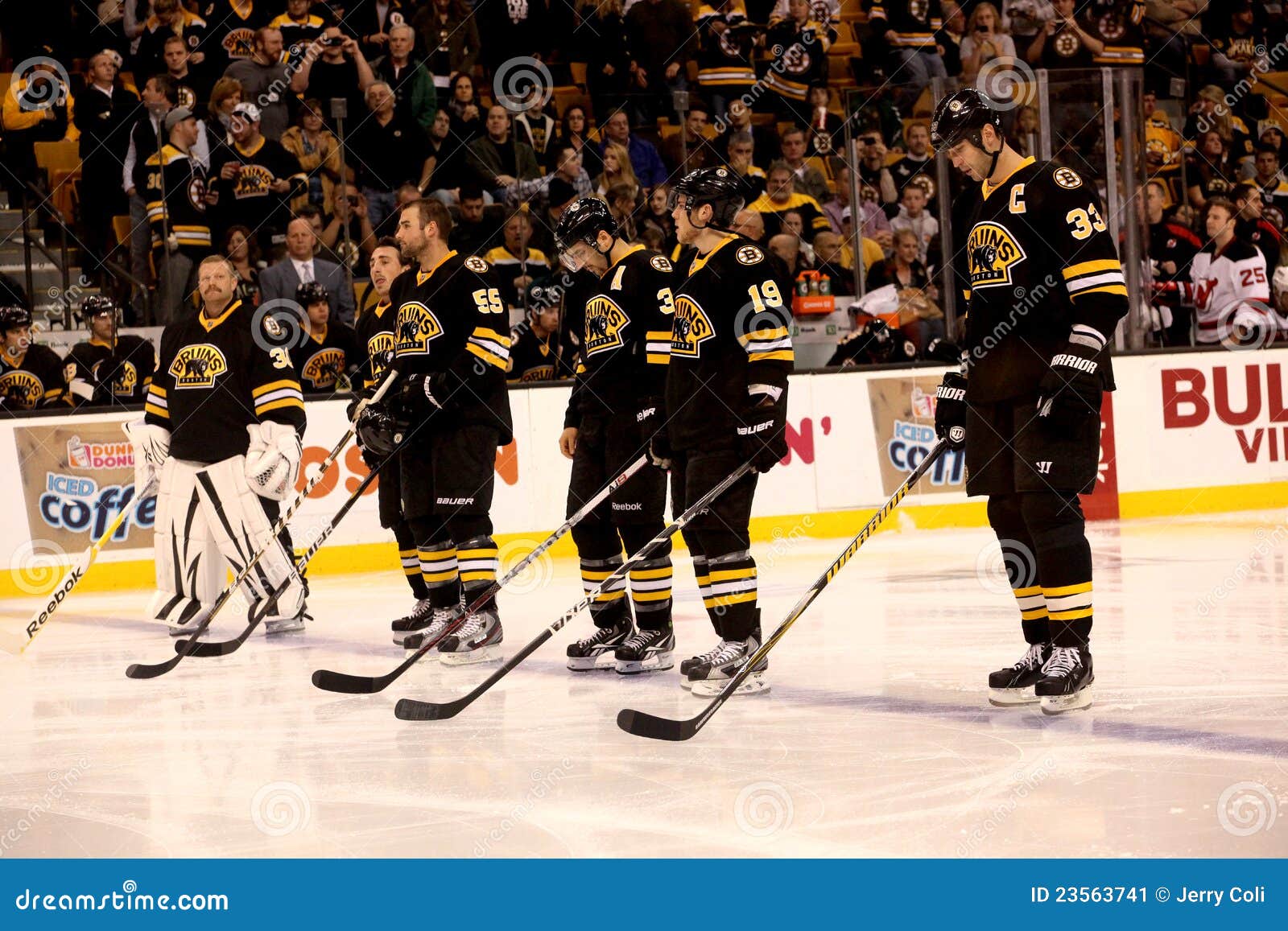 Boston Bruins Starting Line-up Editorial Photo - Image of boychuk ...