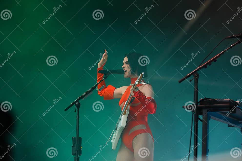 St Vincent in Concert at Boston Calling Editorial Photography - Image ...