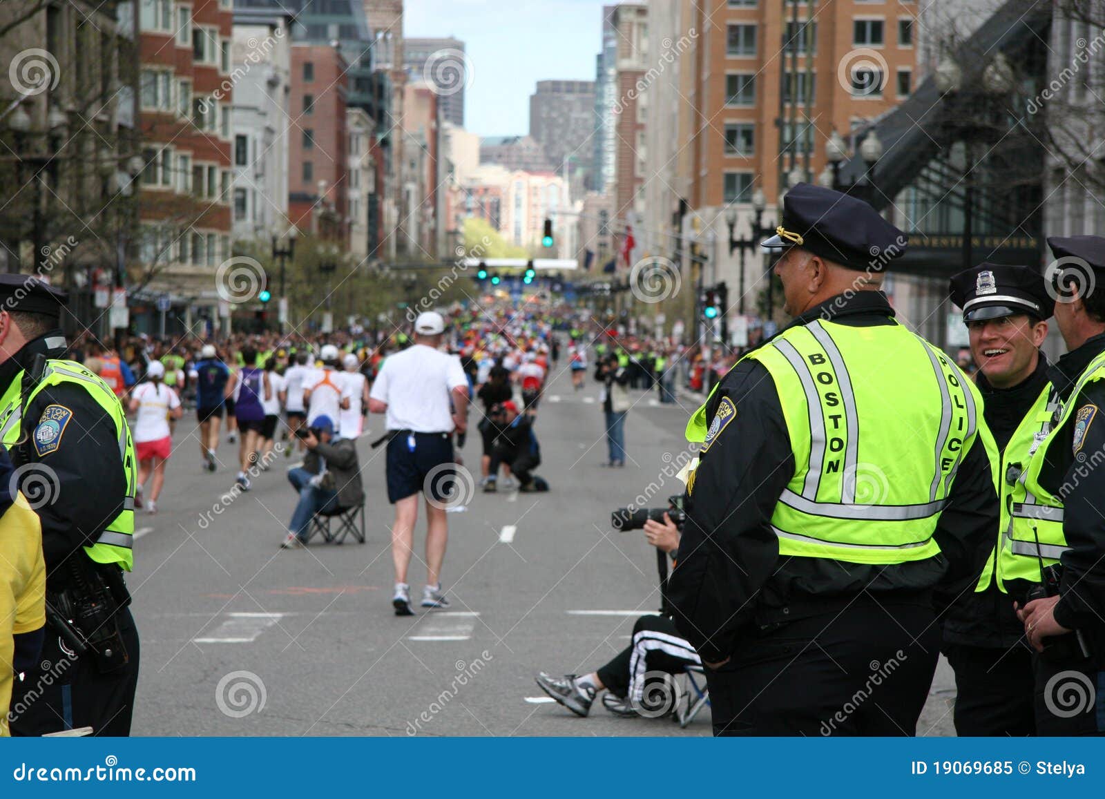 Boston Police at Boston Marathon Editorial Image - Image of public ...