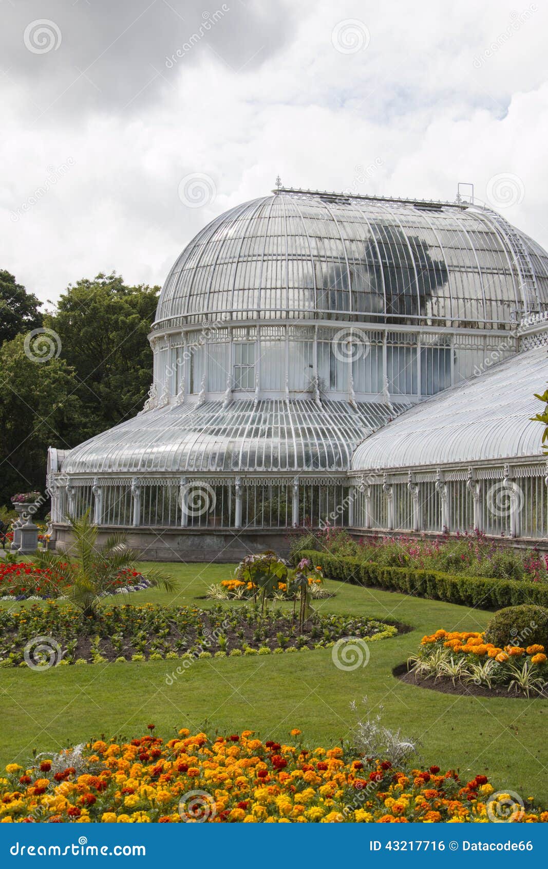 Botanic Gardens Belfast stock photo. Image of nature - 43217716