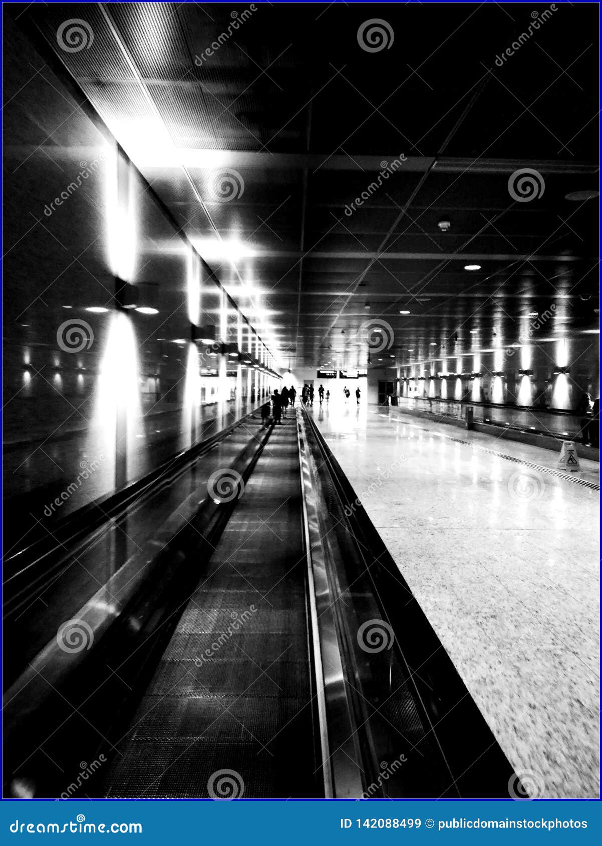 Botanic Gardens Mrt Station Picture. Image: 142088499