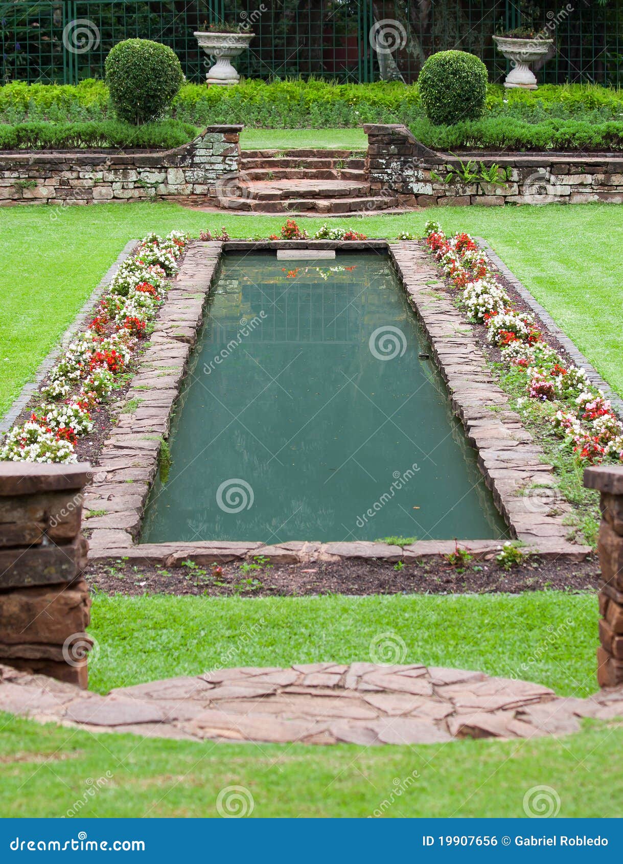Botanical Garden stock photo. Image of ponds, green, garden - 19907656