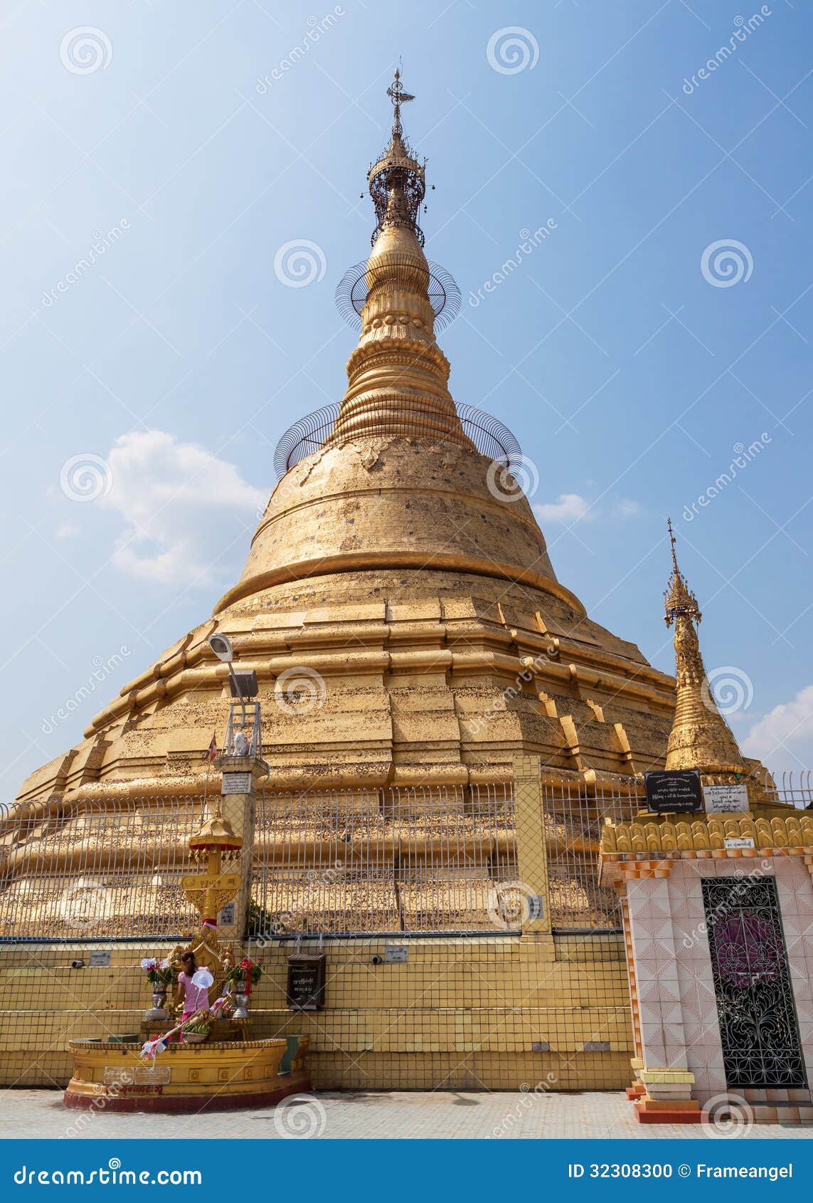 Botataung Pagoda in Yangon, Burma Stock Photo - Image of buddhism ...