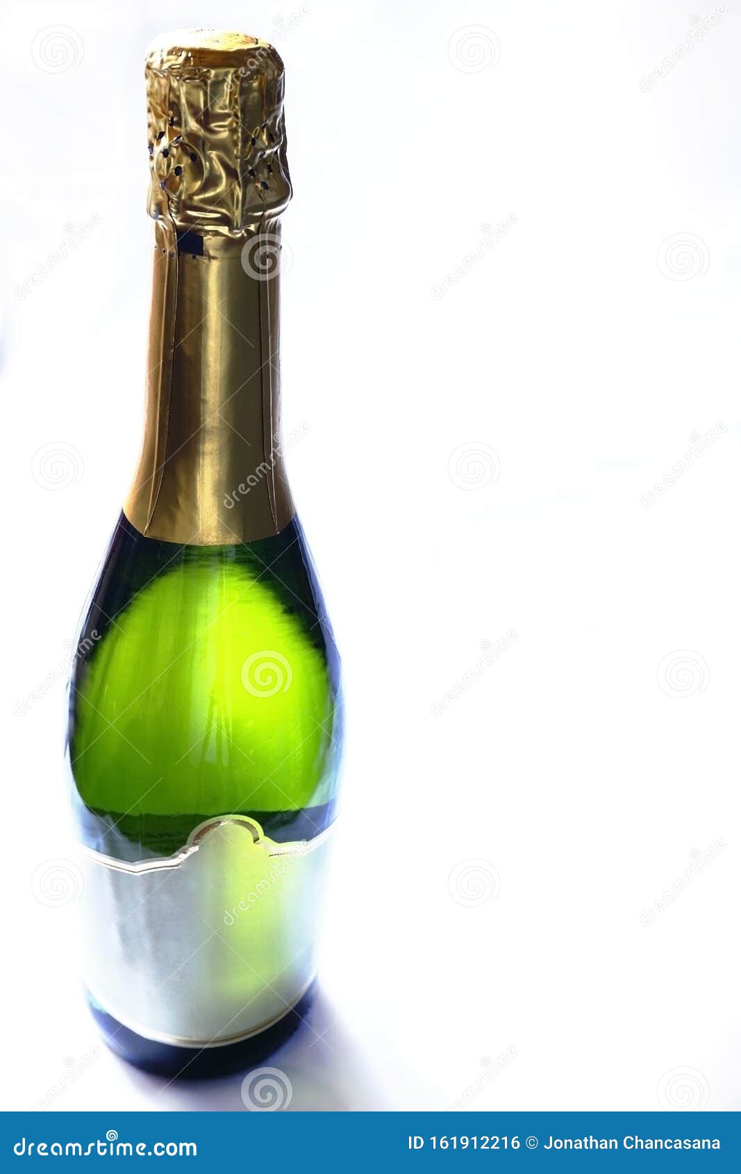 Botella de champan stock photo. Image of golden, elegant - 161912216