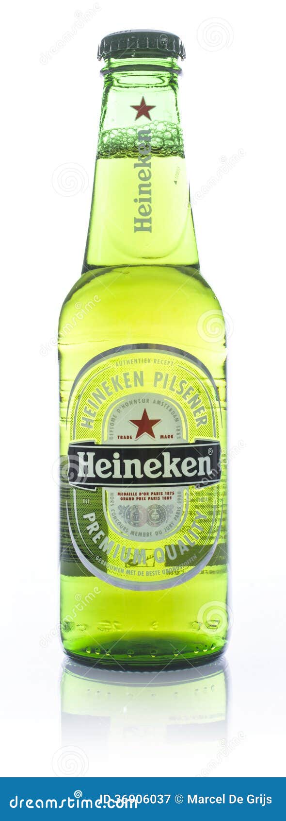 Botella de Heineken fotografía editorial. Imagen de estudio - 36906037