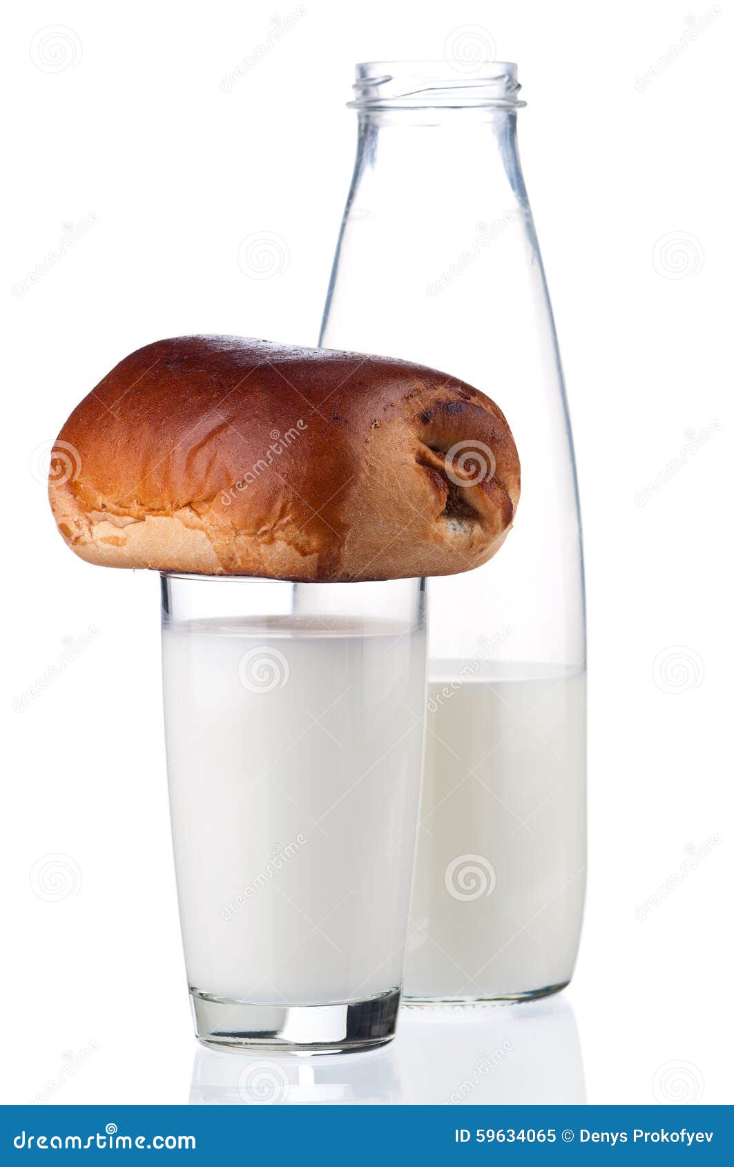 Botella de leche imagen de archivo. Imagen de litro, lifestyle - 59634065