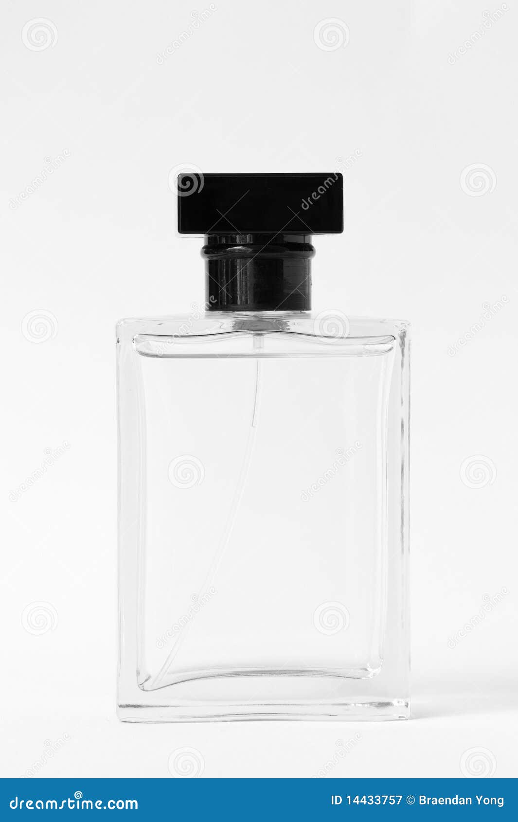 Botella de perfume imagen de archivo. Imagen de envase - 14433757