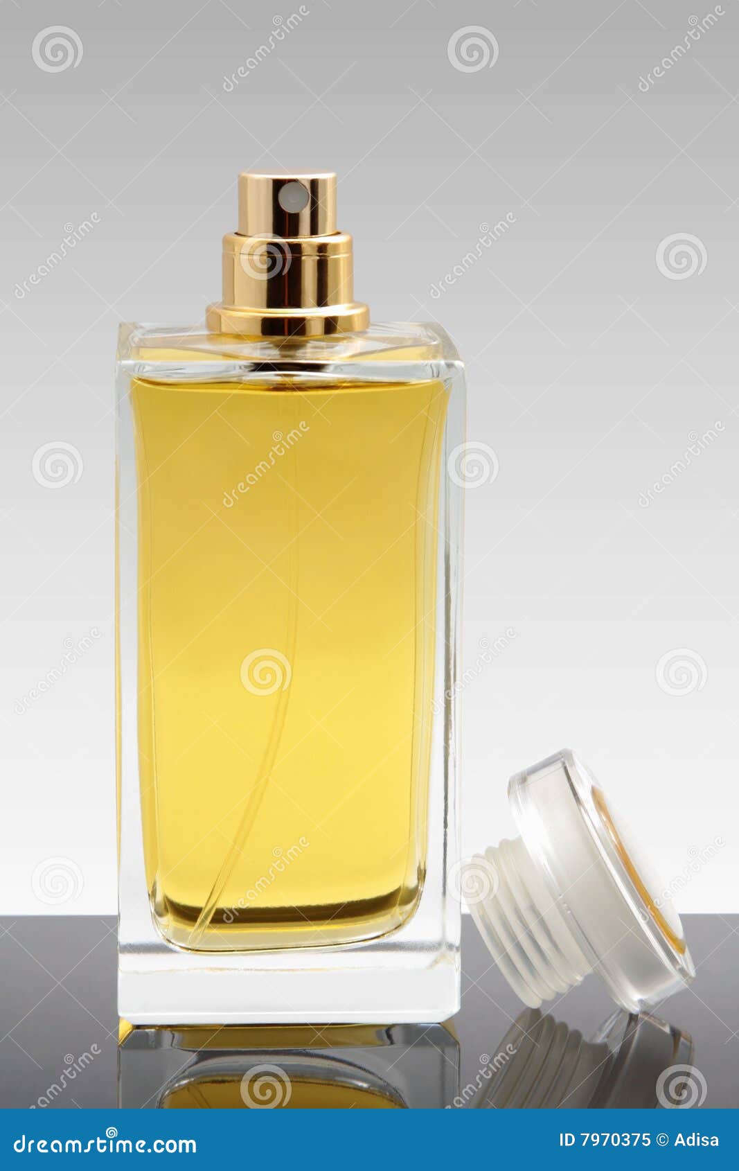 Botella de perfume imagen de archivo. Imagen de hembra - 7970375