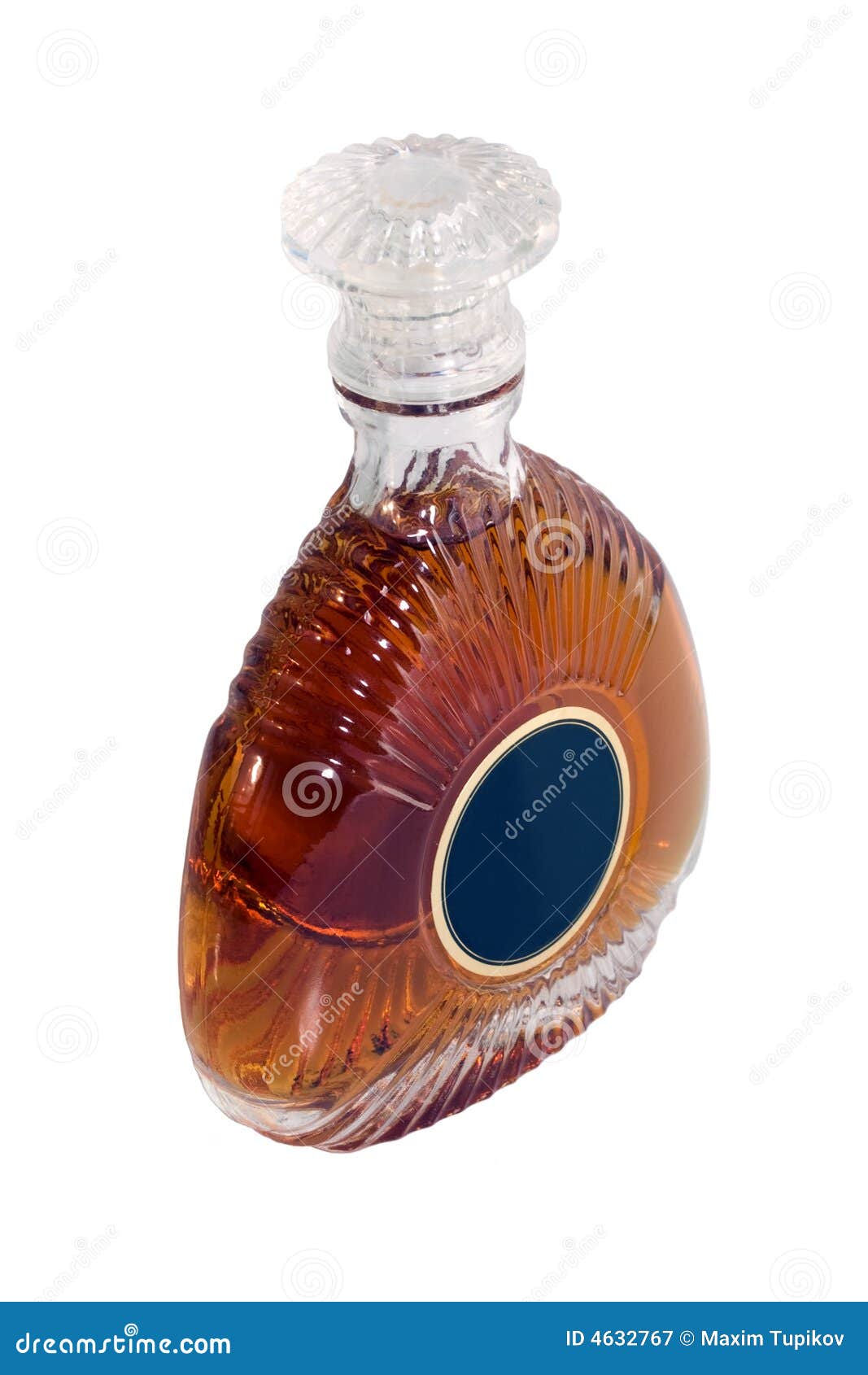 Botella Del Brandy Aislada En Blanco Imagen de archivo - Imagen de ...