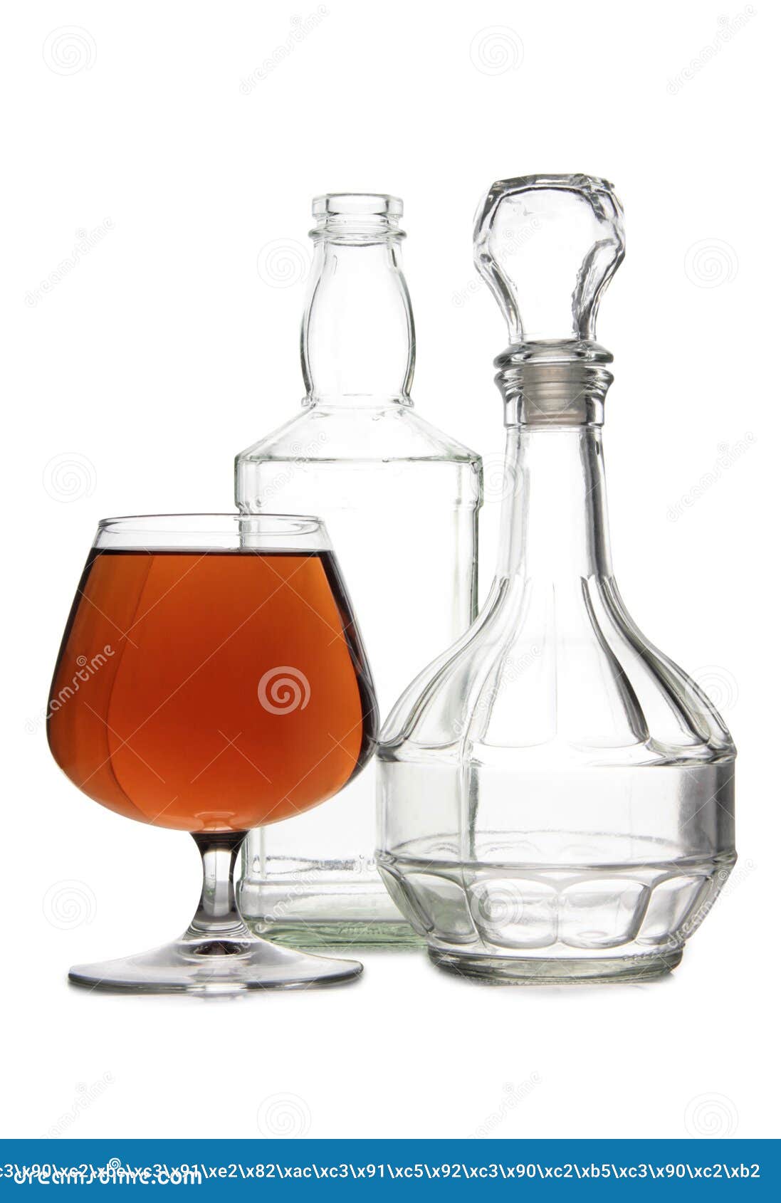 Botella Del Brandy En El Blanco Tres Foto de archivo - Imagen de ...