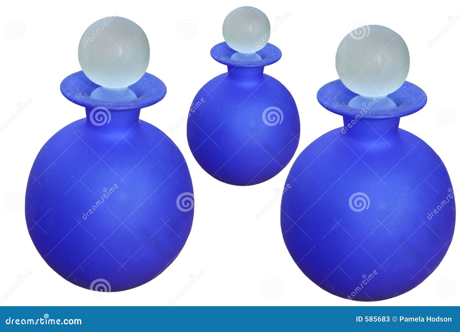 Botellas azules imagen de archivo. Imagen de perfume, envase - 585683