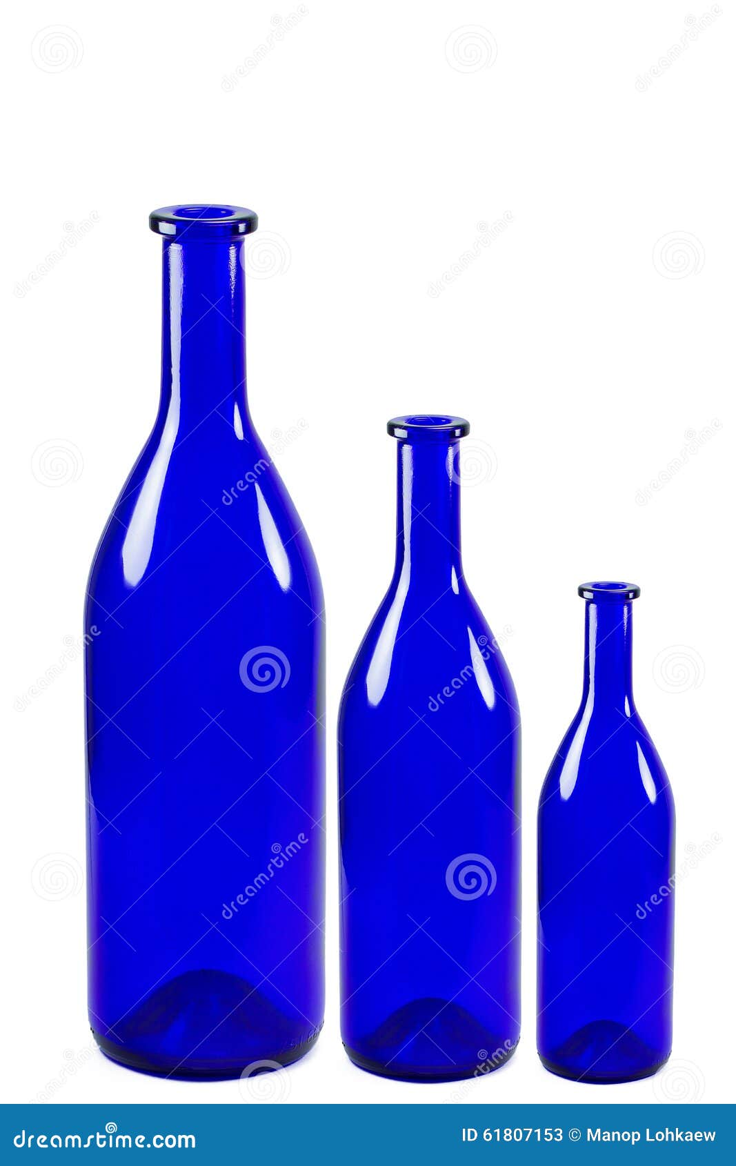 Botellas Azules Aisladas En El Fondo Blanco Imagen de archivo - Imagen ...