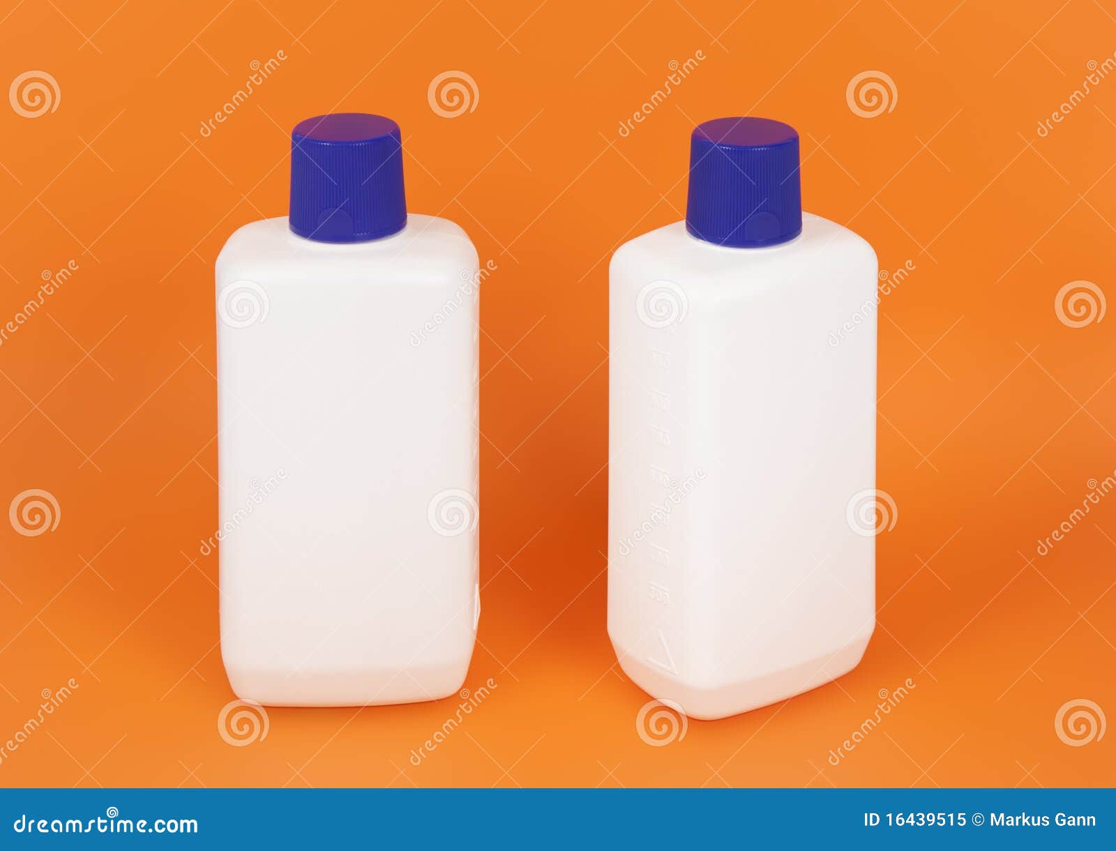 Botellas blancas imagen de archivo. Imagen de recorte - 16439515