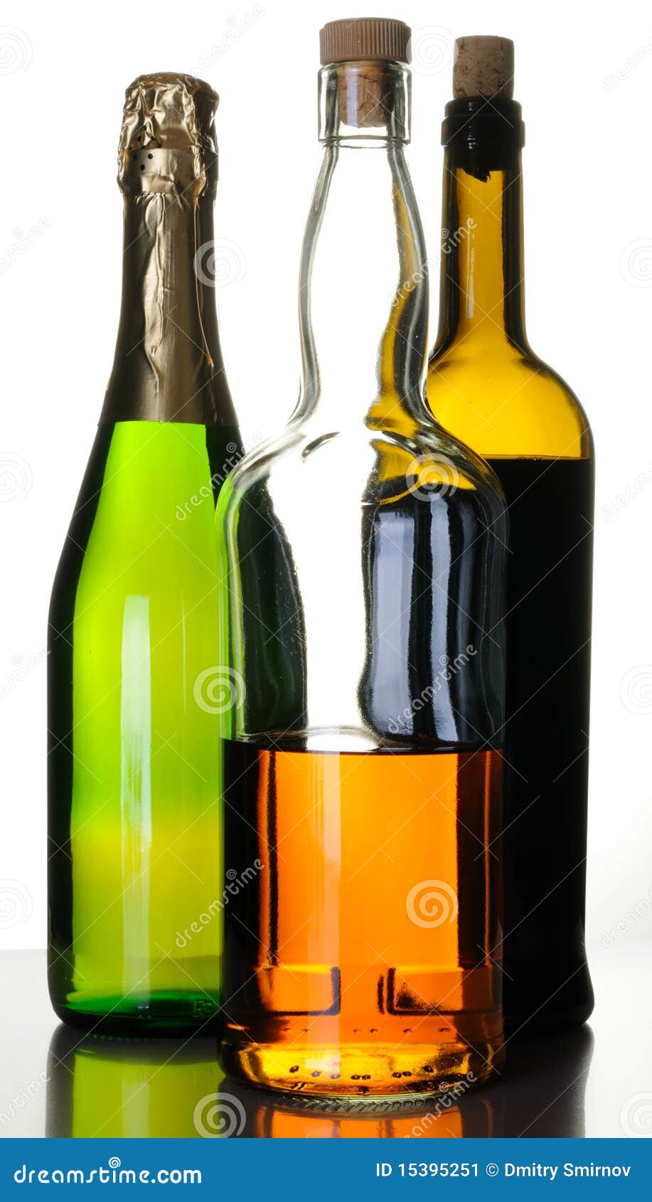 Botellas De Bebidas Del Alcohol Imagen de archivo - Imagen: 15395251