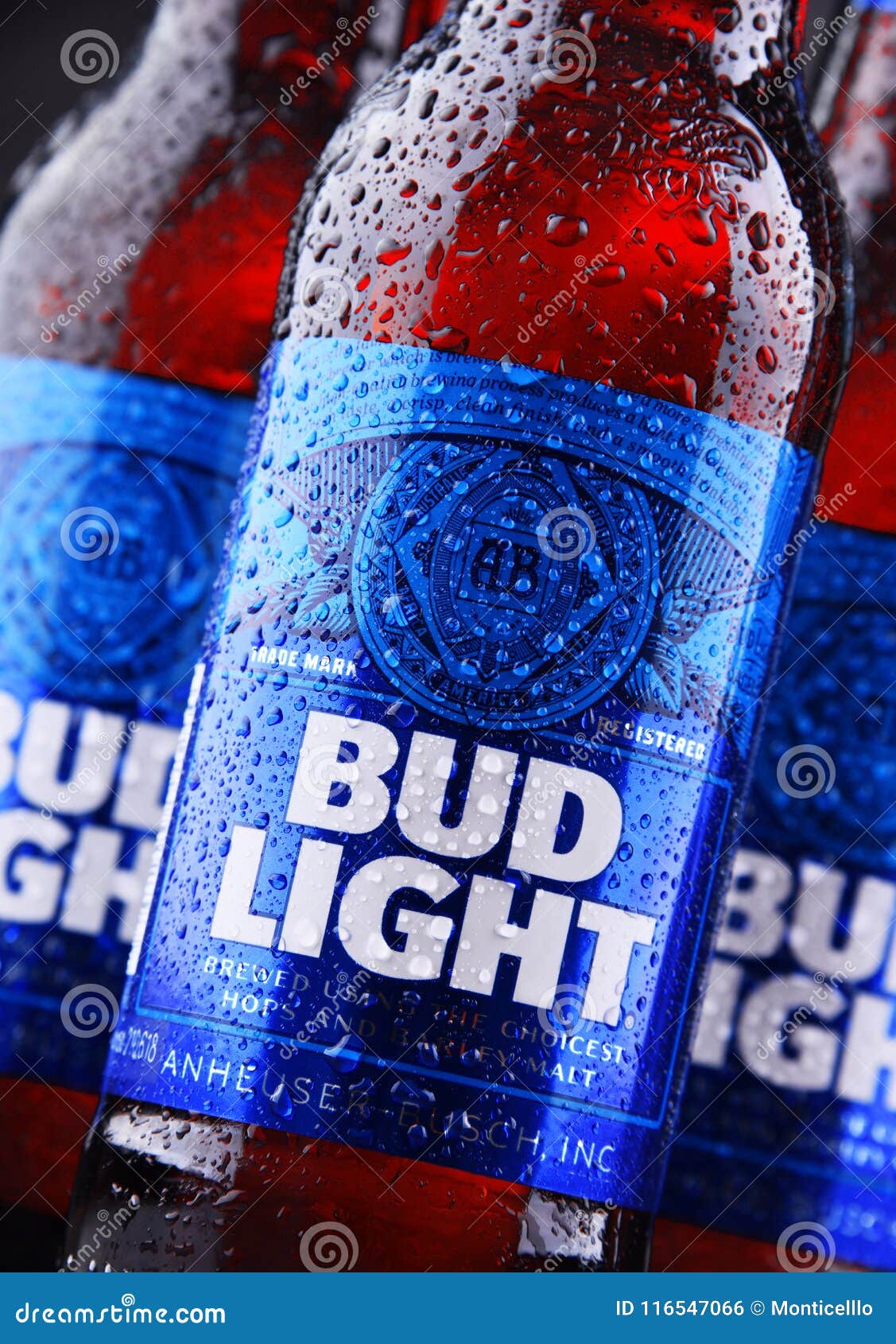 Botellas De Cerveza De Bud Light Foto editorial - Imagen de ilustrativo ...