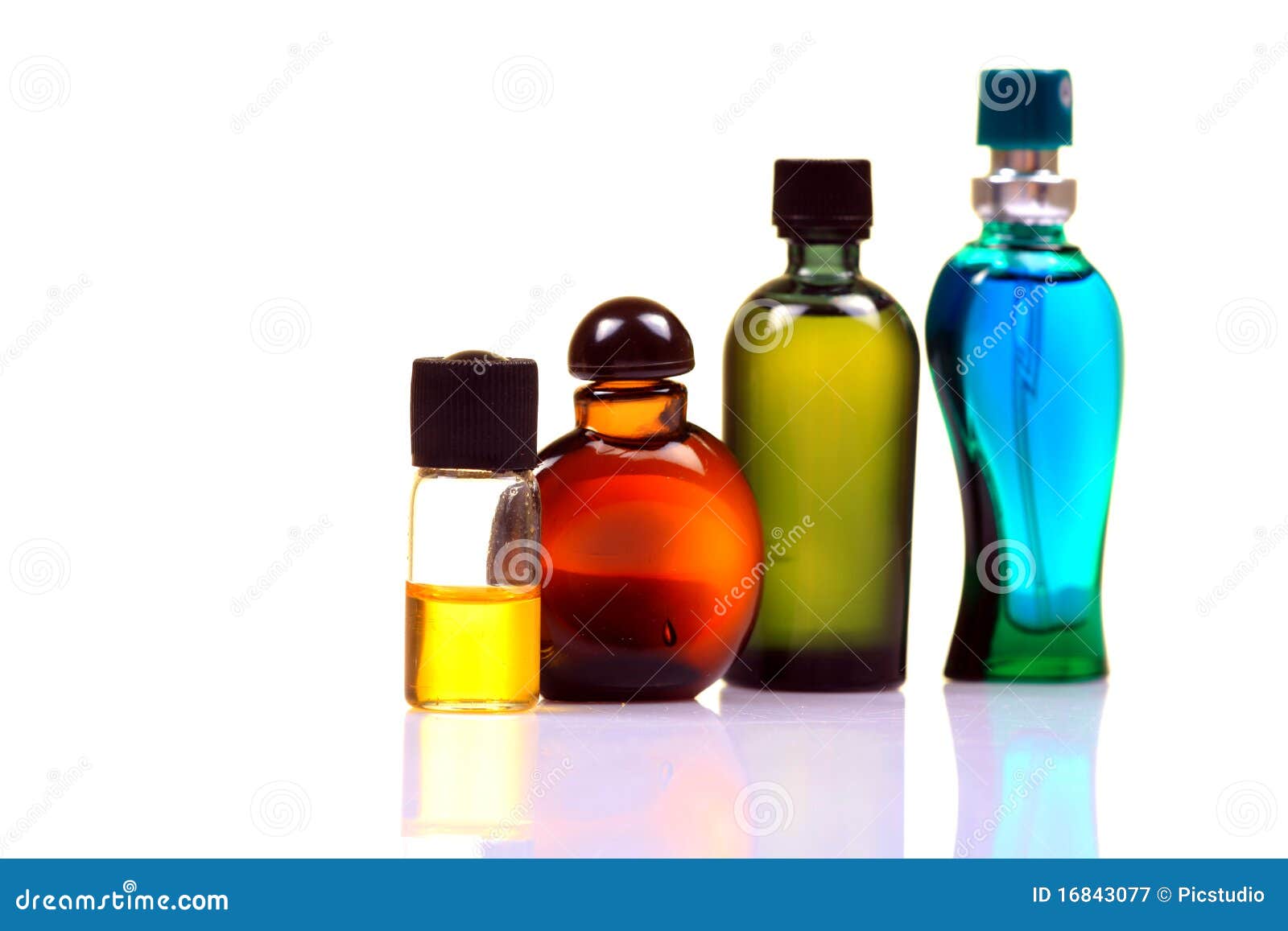 Botellas de perfume imagen de archivo. Imagen de olor - 16843077
