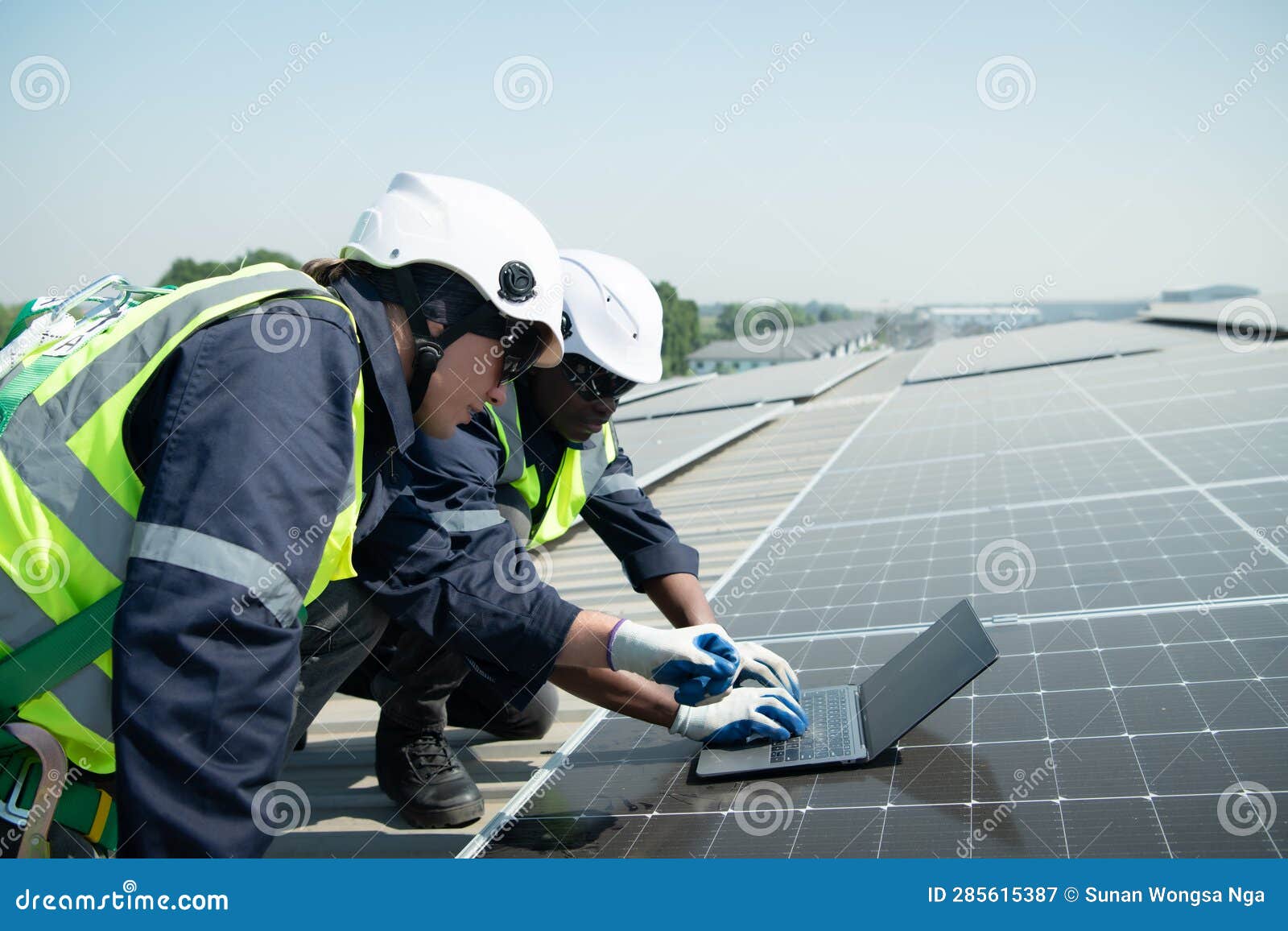 Engineer in Charge of Solar Panel Installation the Installation of ...