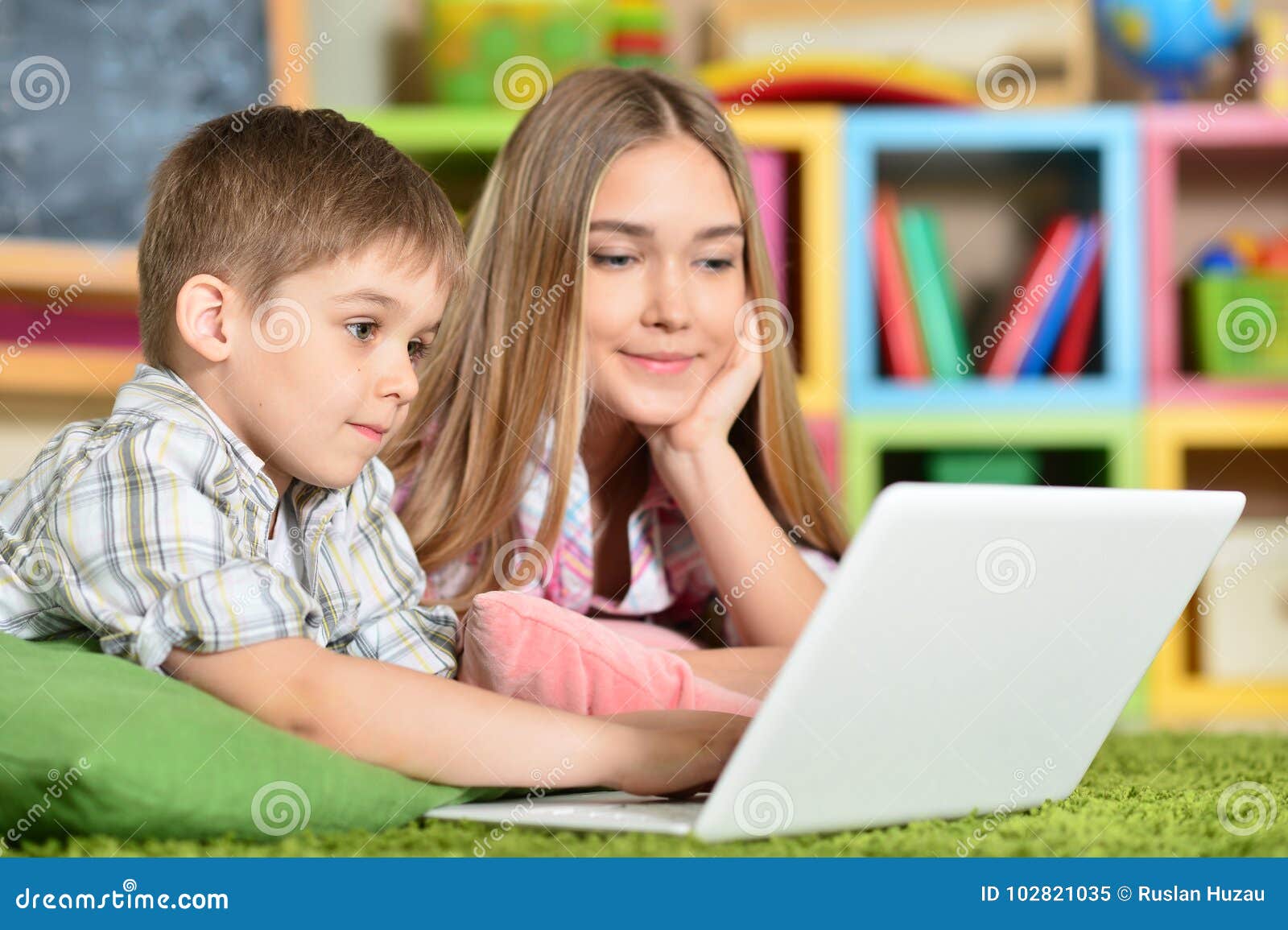 Bother and Sister Using Laptop Stock Image - Image of exploring, life ...