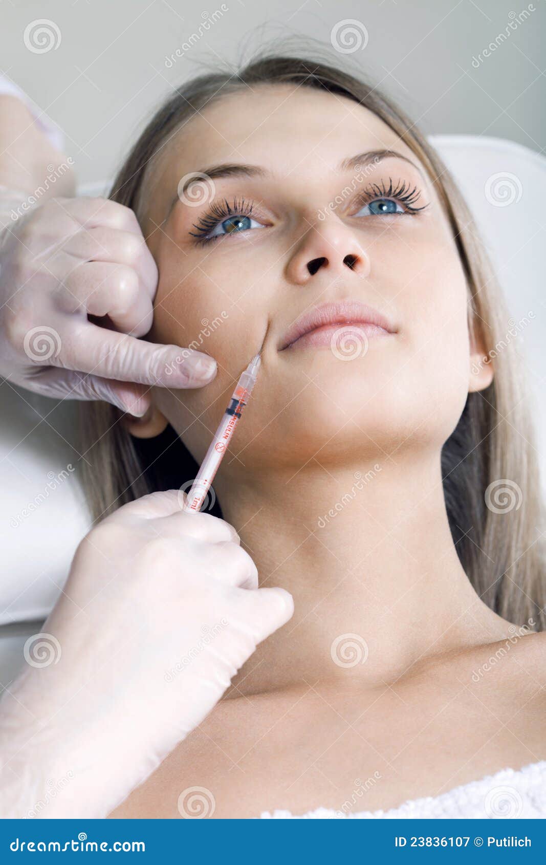 Botox of Hyaluronic Zure Injectie Stock Afbeelding - Image of spuit ...