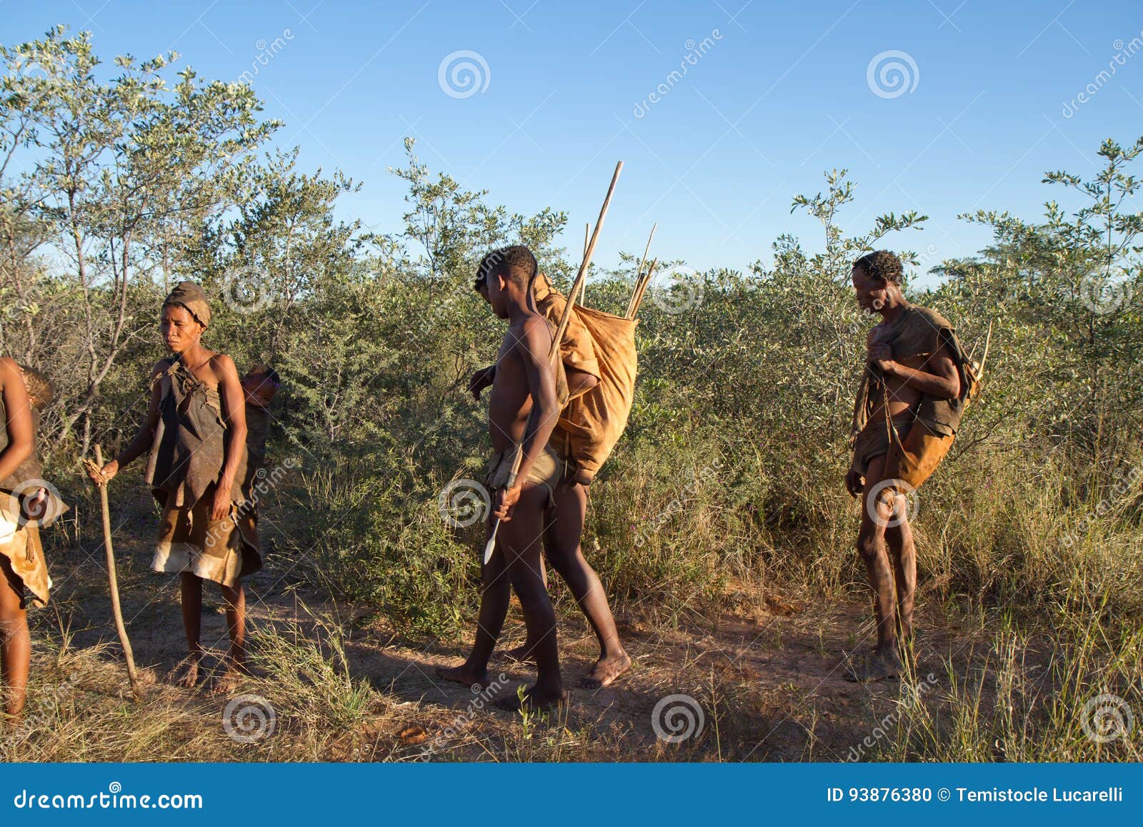 Botswana buszmeni obraz editorial. Obraz złożonej z etniczny - 93876380