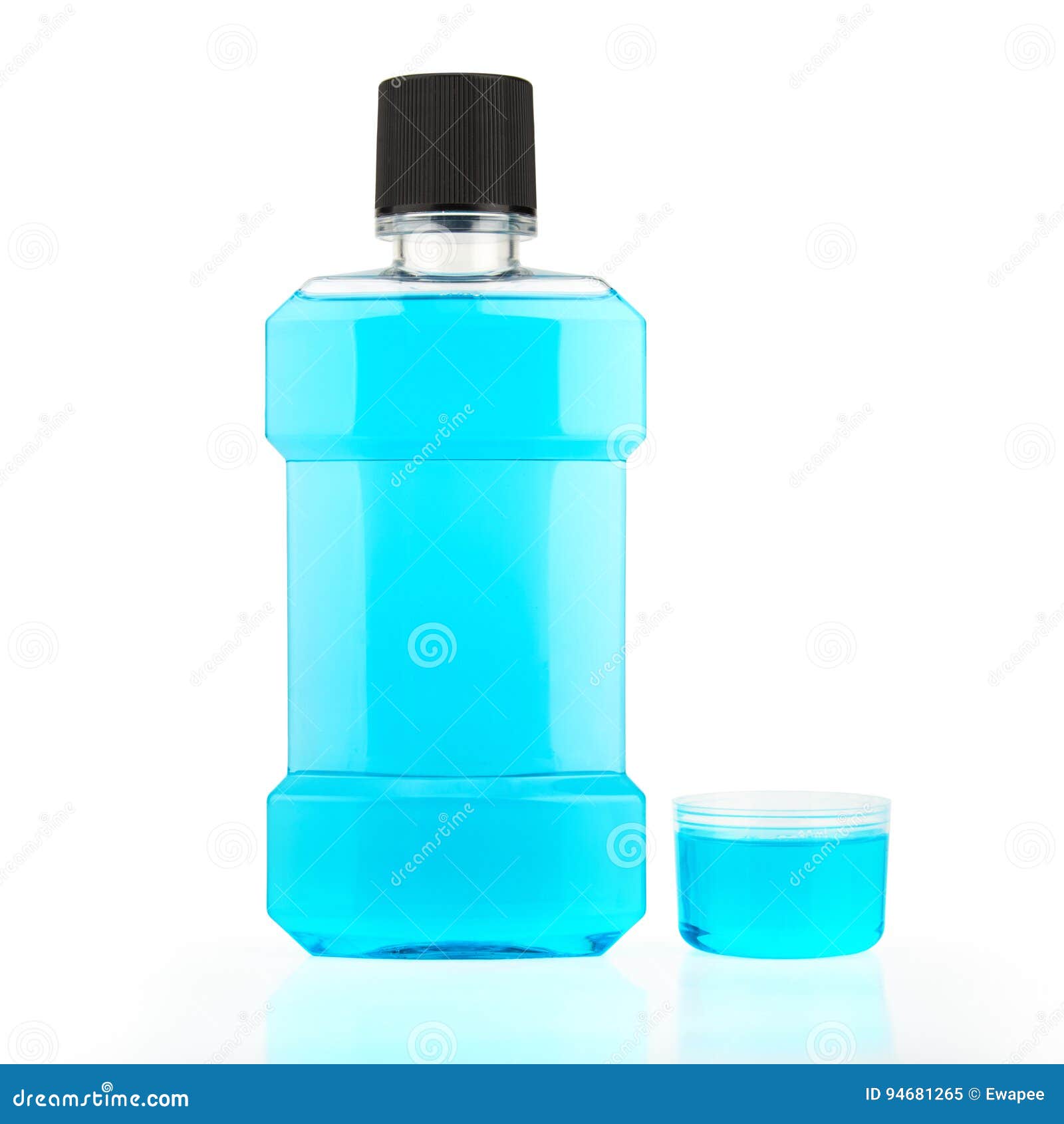 Bottiglia del colluttorio immagine stock. Immagine di cura - 94681265