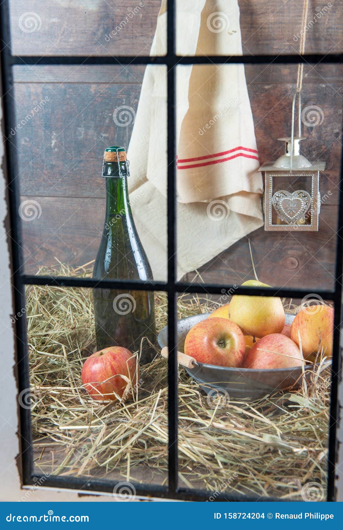 Bottle of Cider with Apples on the Straw Stock Photo - Image of healthy ...