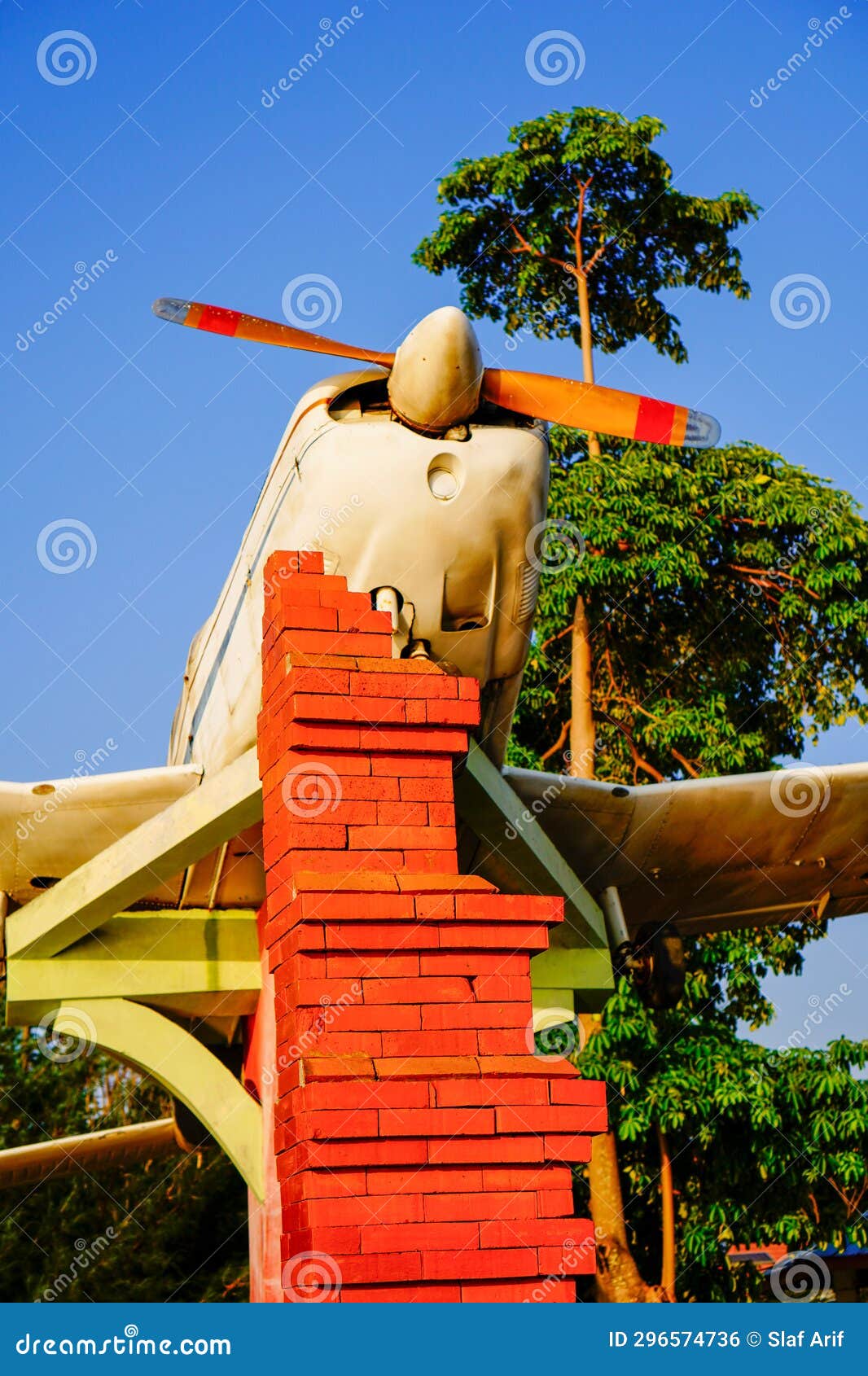 Bottom View of an Airplane S Rear Propeller Stock Photo - Image of ...