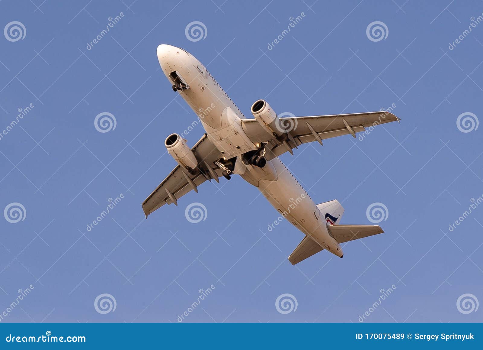 Bottom View of the Plane during Takeoff Stock Image - Image of aircraft ...