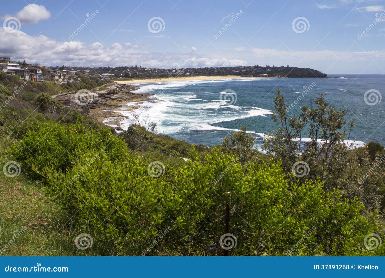 Boucle, boucle photo stock. Image du nordique, surf, plages - 37891268