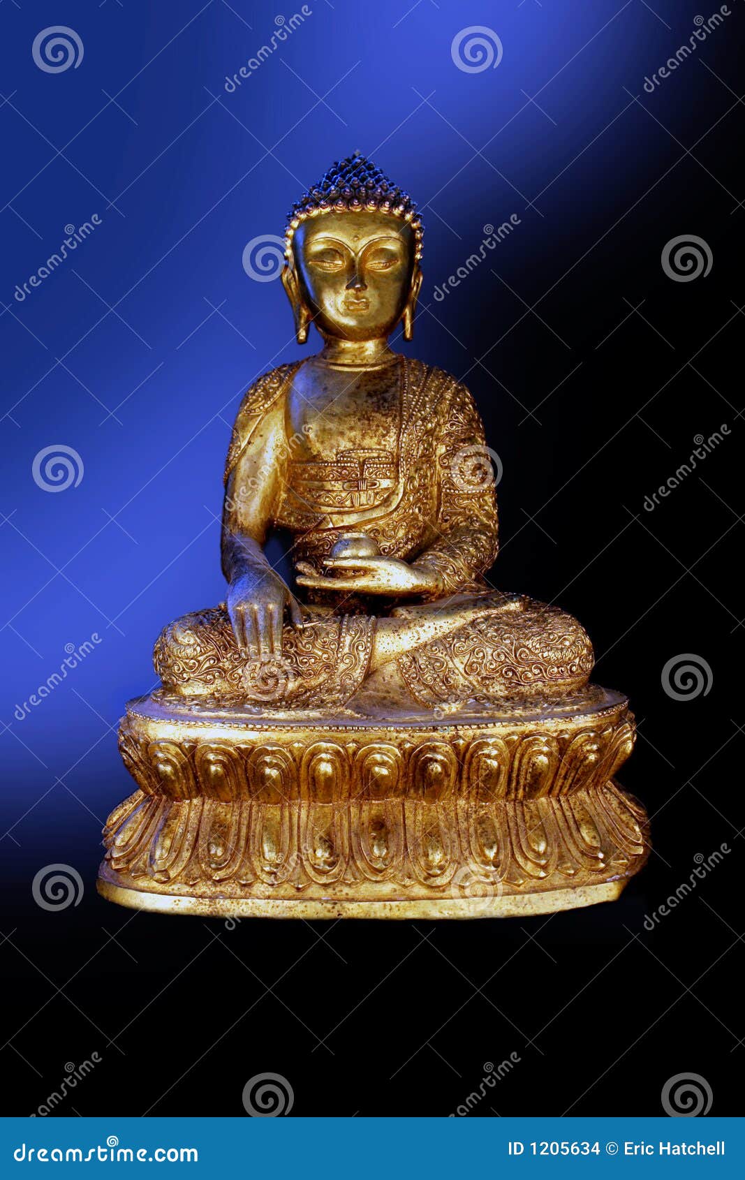 Bouddha En Bronze Image. Image: 1205634