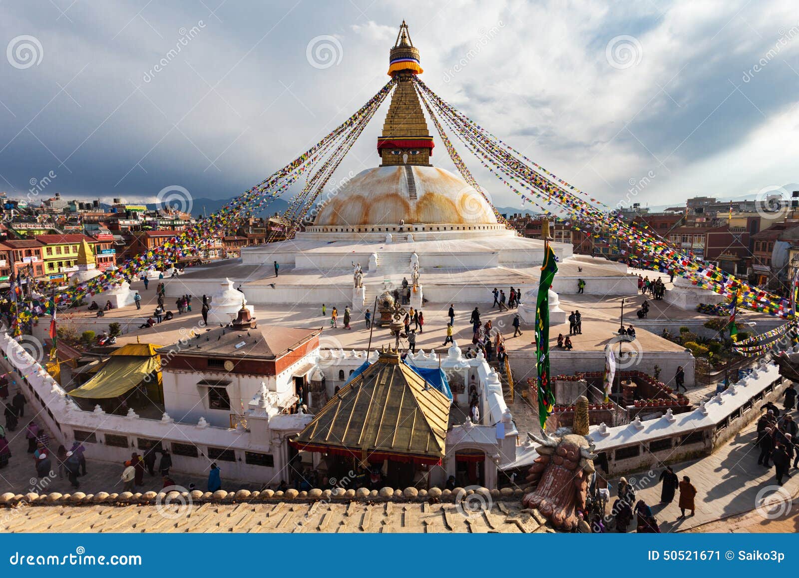 Boudhanath Stupa, Kathmandu Editorial Photo - Image of himalaya ...