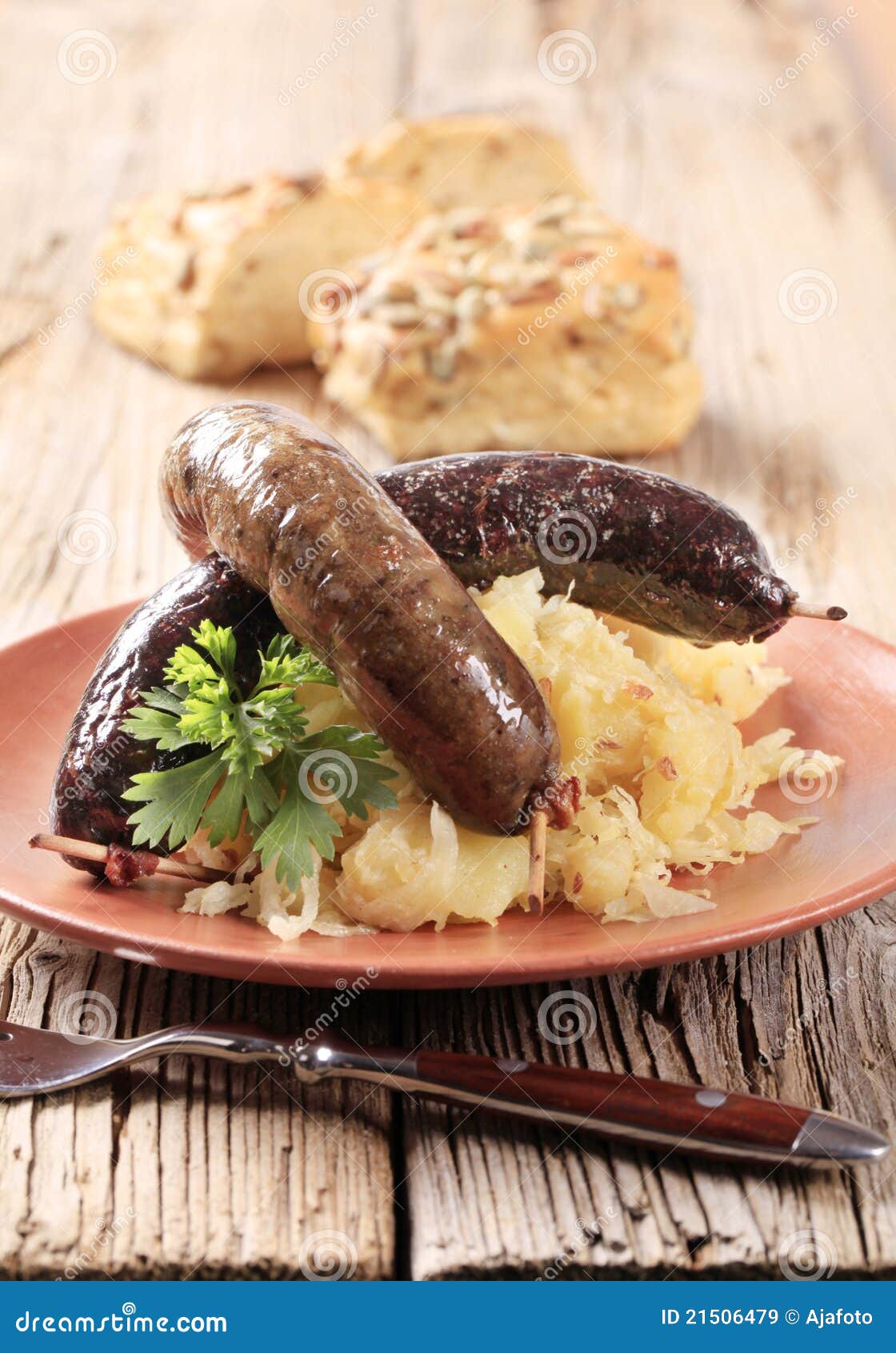 Boudin Et Pudding Blanc Avec La Choucroute Image stock - Image du dîner ...