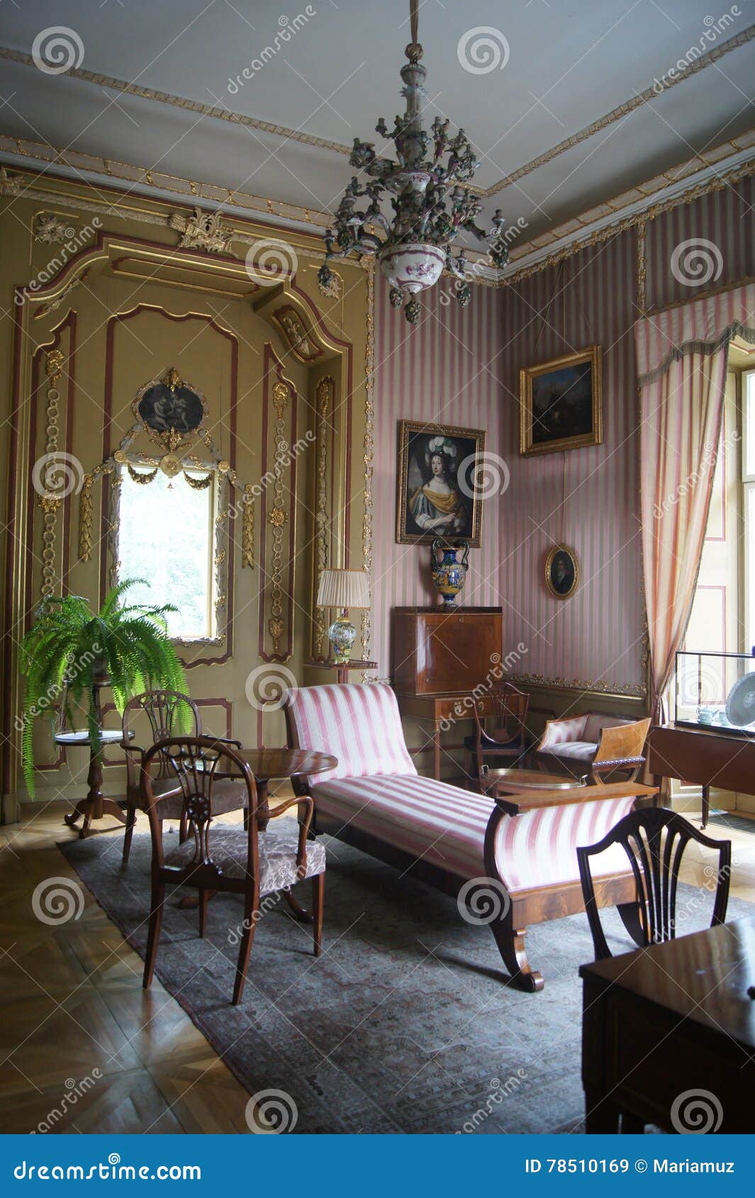 Boudoir Et X28 ; Rococo& X29 ; Image stock éditorial - Image du poli ...