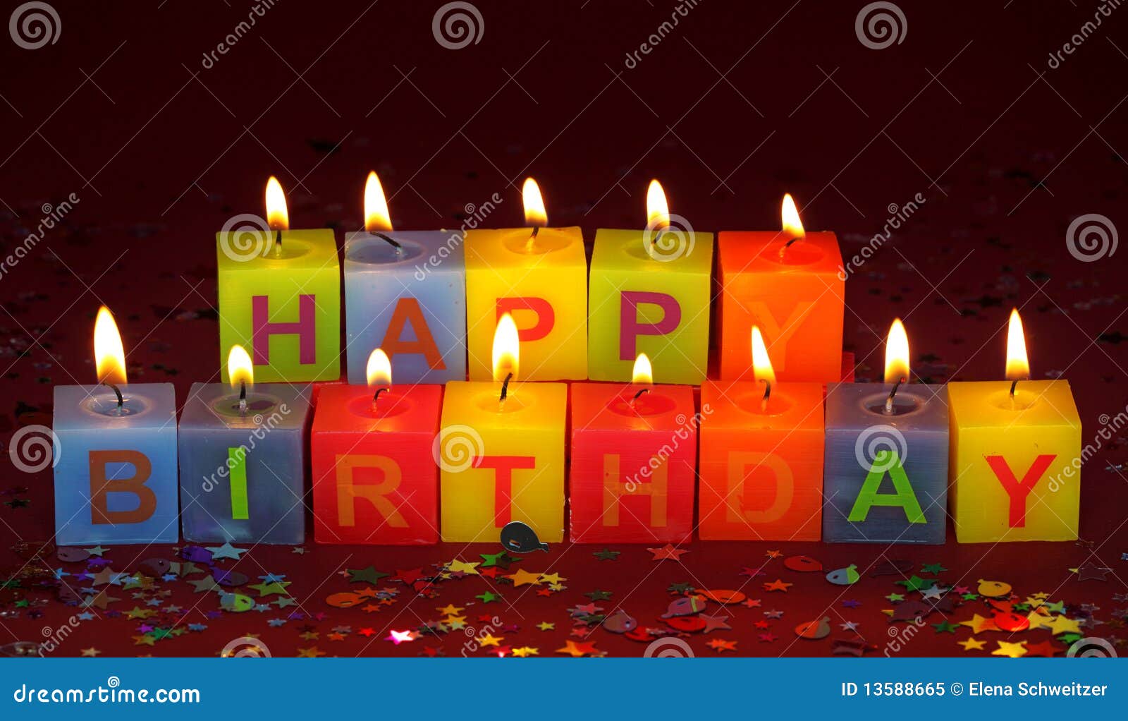 Bougies De Joyeux Anniversaire Image stock - Image du heureux ...