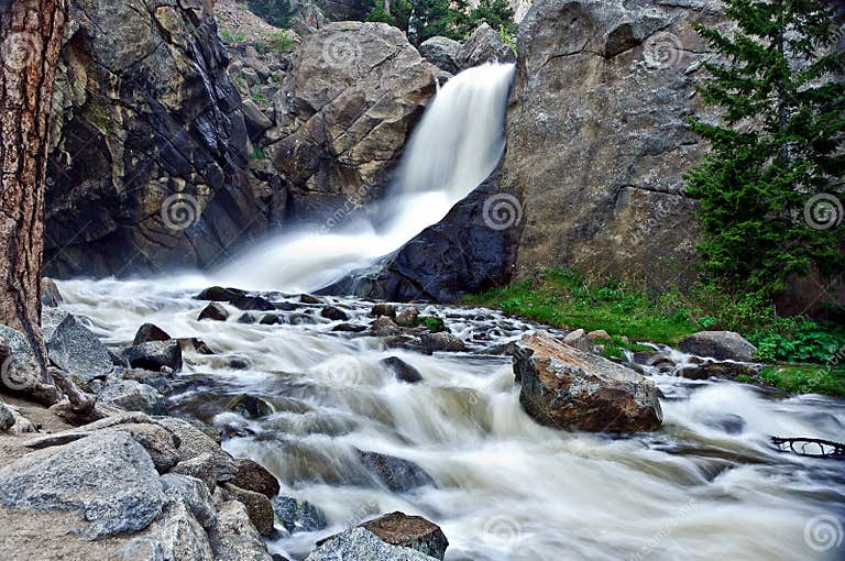 Boulder Falls on Boulder Creek Stock Photo - Image of falls, hike: 19920002