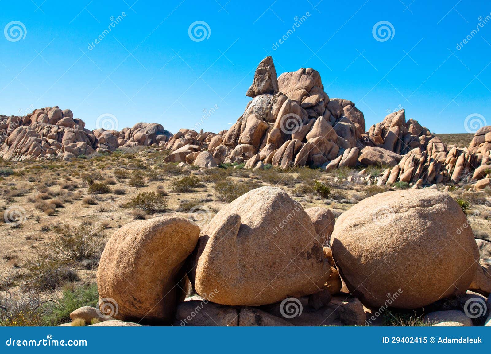 Boulders in Joshua Tree stock image. Image of national - 29402415