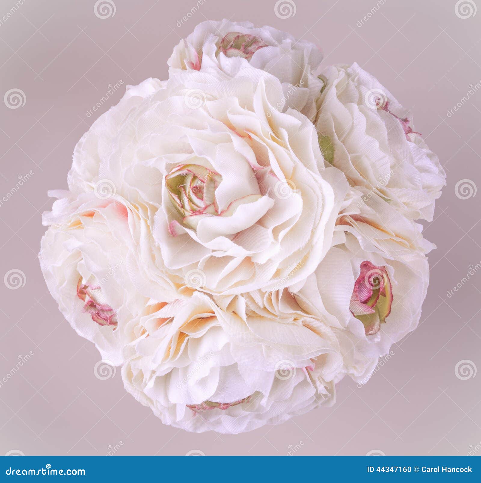 Bouquet Des Fleurs Au Pastel Photo stock - Image du fleur, crème: 44347160