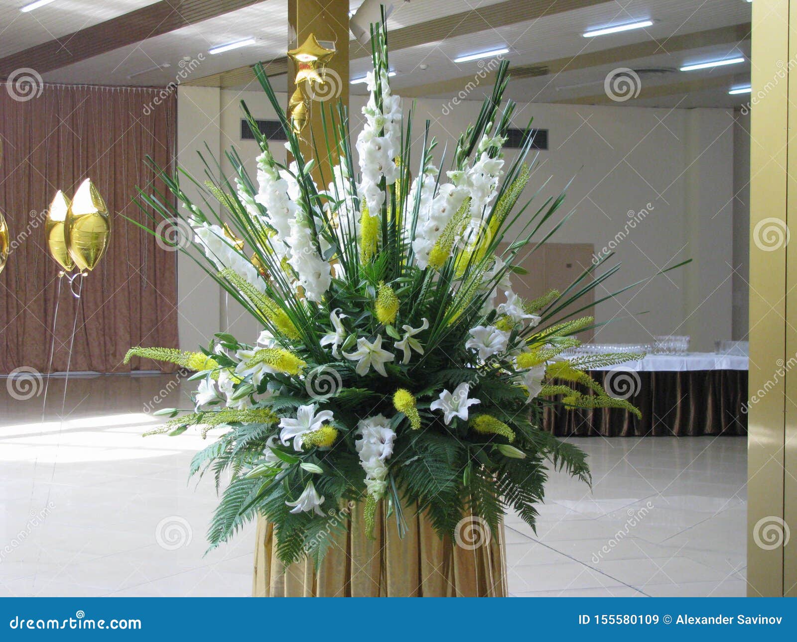 A Bouquet of Flowers in the Banquet Hall Stock Image - Image of harmony ...