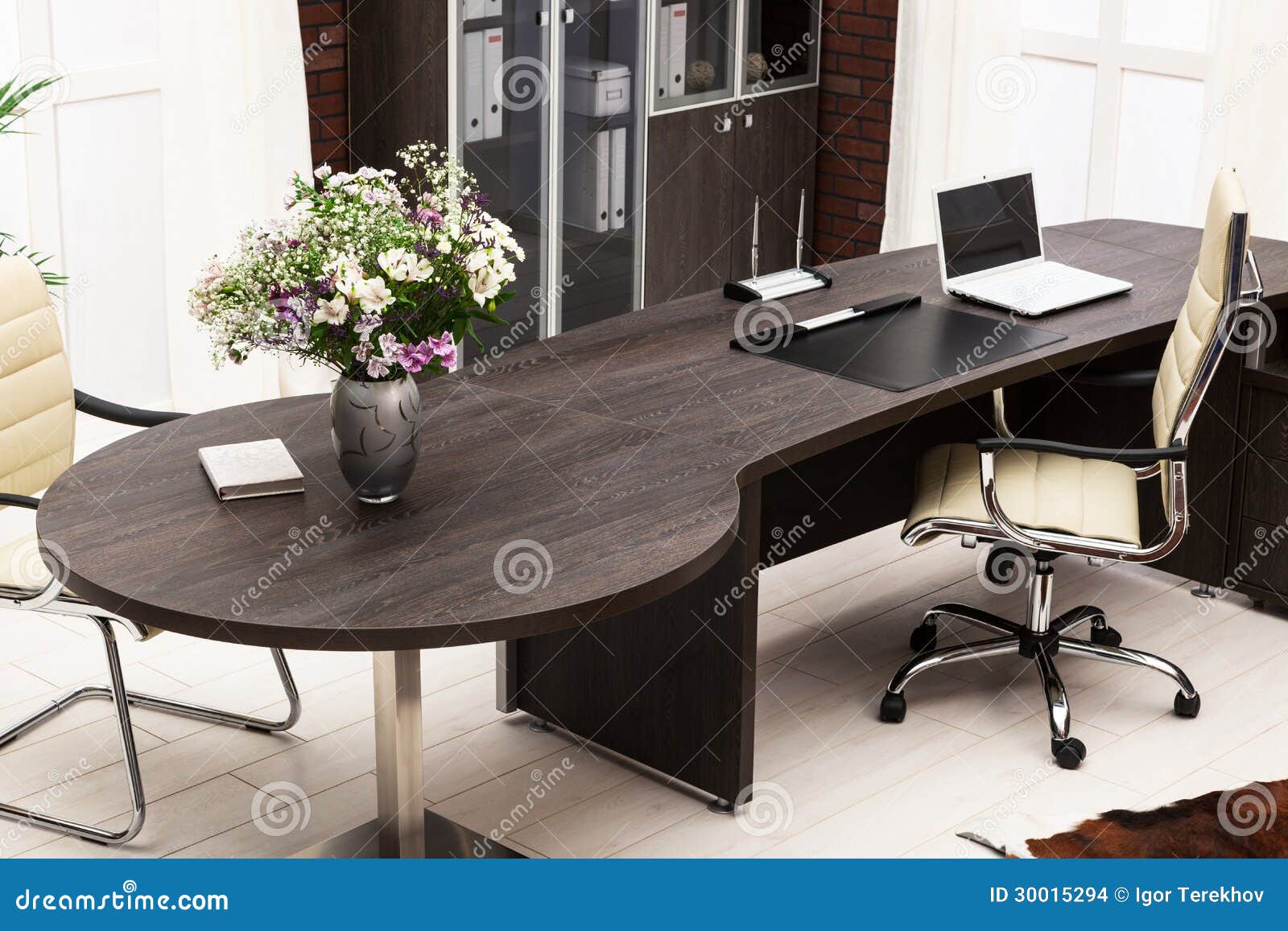 Bouquet of flowers on desk stock photo. Image of blind - 30015294
