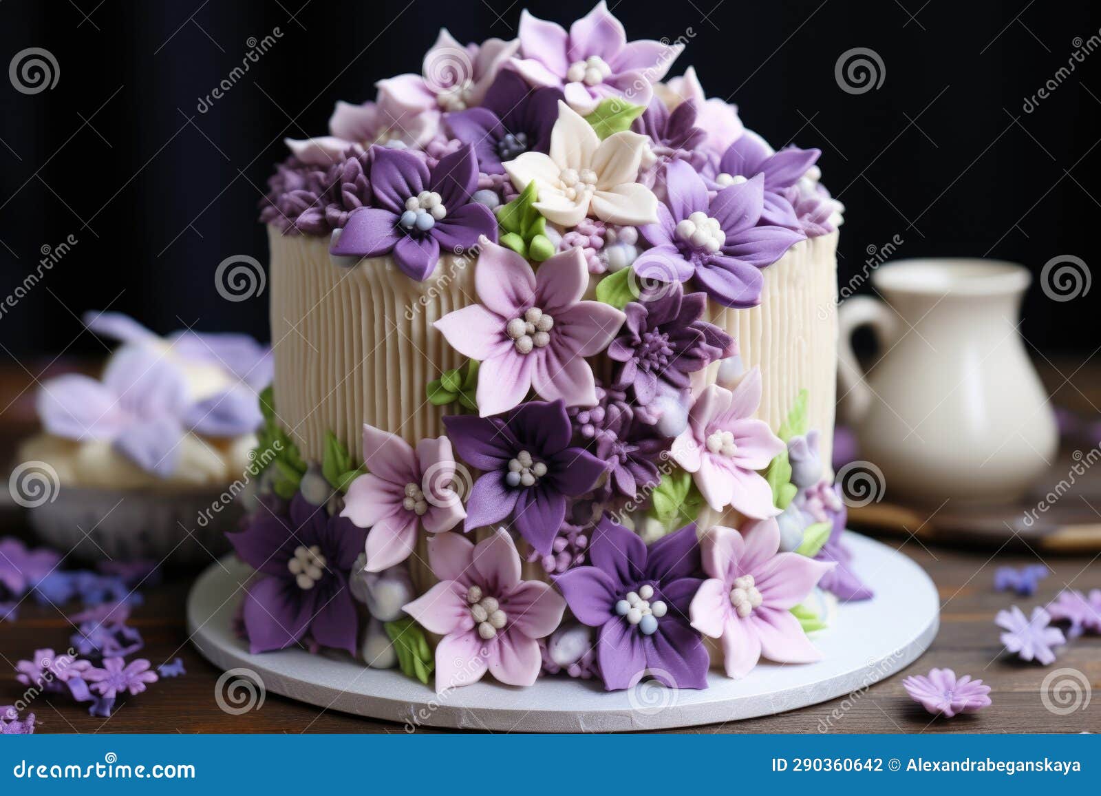 Bouquet Pastries, White Cake with Purple Flowers Stock Illustration ... Bouquet Pastries, White Cake with Purple Flowers Stock Illustration ...