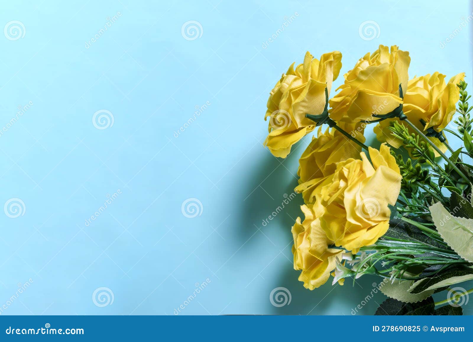 Bouquet of Yellow Roses on a Blue Background. Place for Text Stock ...